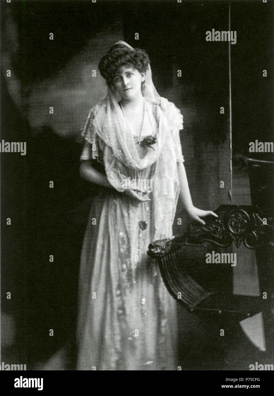 This image is a JPEG version of the original PNG image at File: Daisy ...