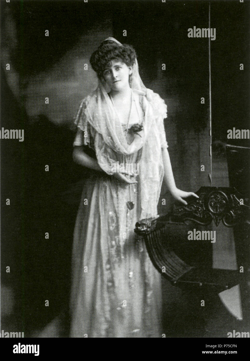 30 Daisy, Countess of Warwick by H. Walter Barnett Stock Photo - Alamy