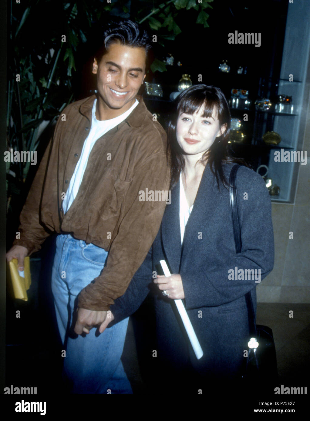 BEVERLY HILLS, CA - JANUARY 18: (L-R) Chris Foufas and actress Shannen ...