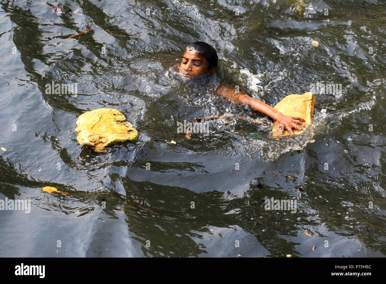 Kids Bathing River High Resolution Stock Photography and Images - Alamy