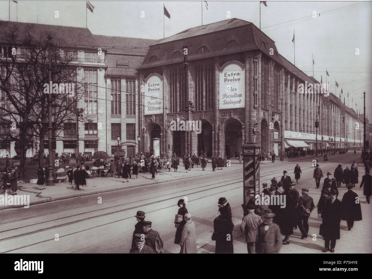 Department store wertheim department store hi-res stock photography and ...