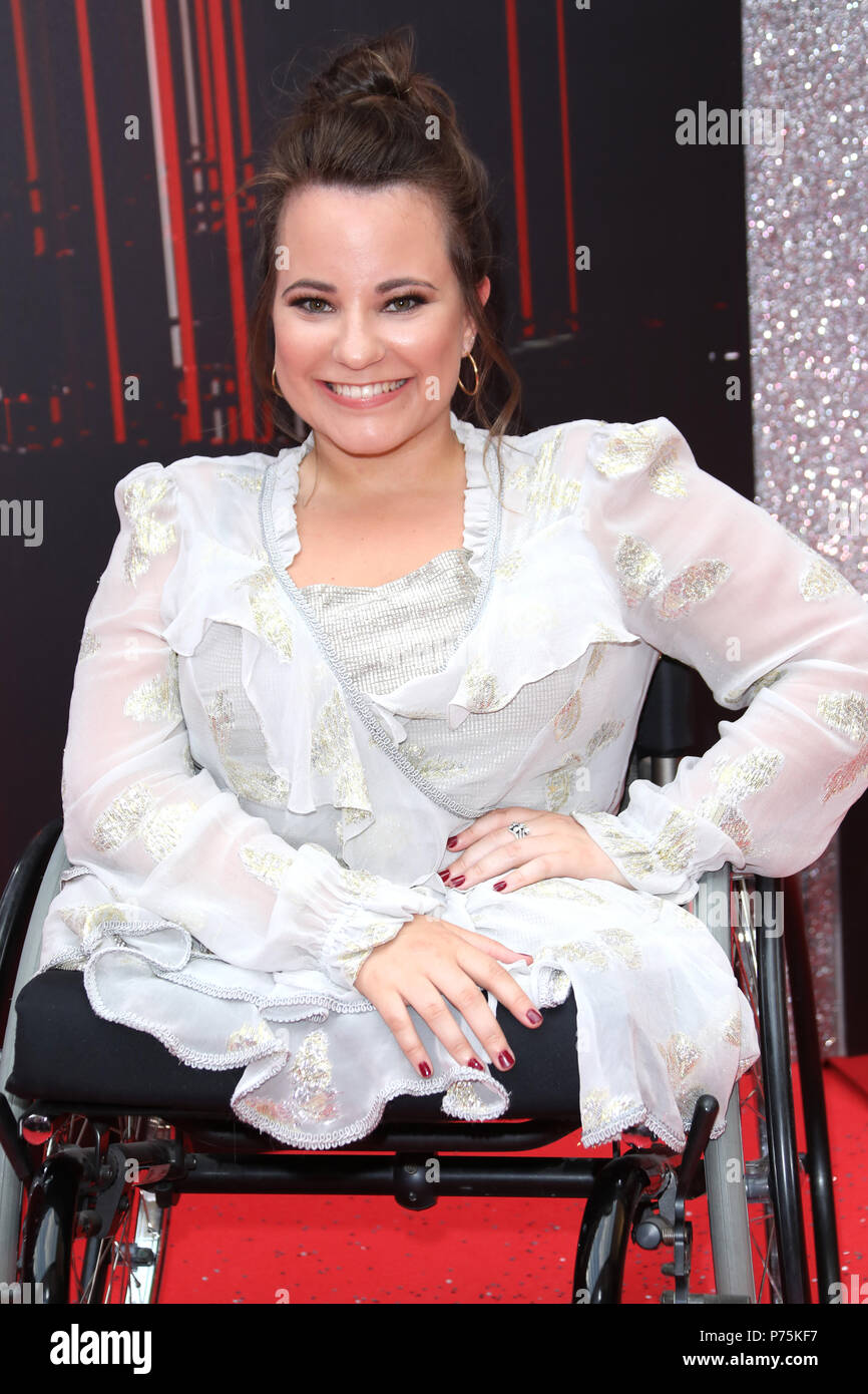 Amy conachan hi-res stock photography and images - Alamy