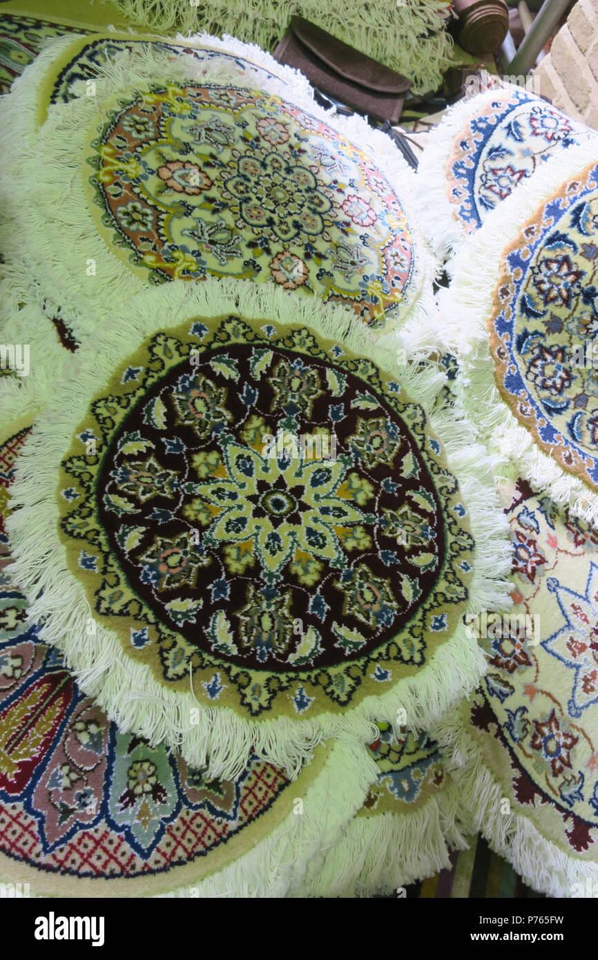 Ancient weaving iran hi-res stock photography and images - Alamy