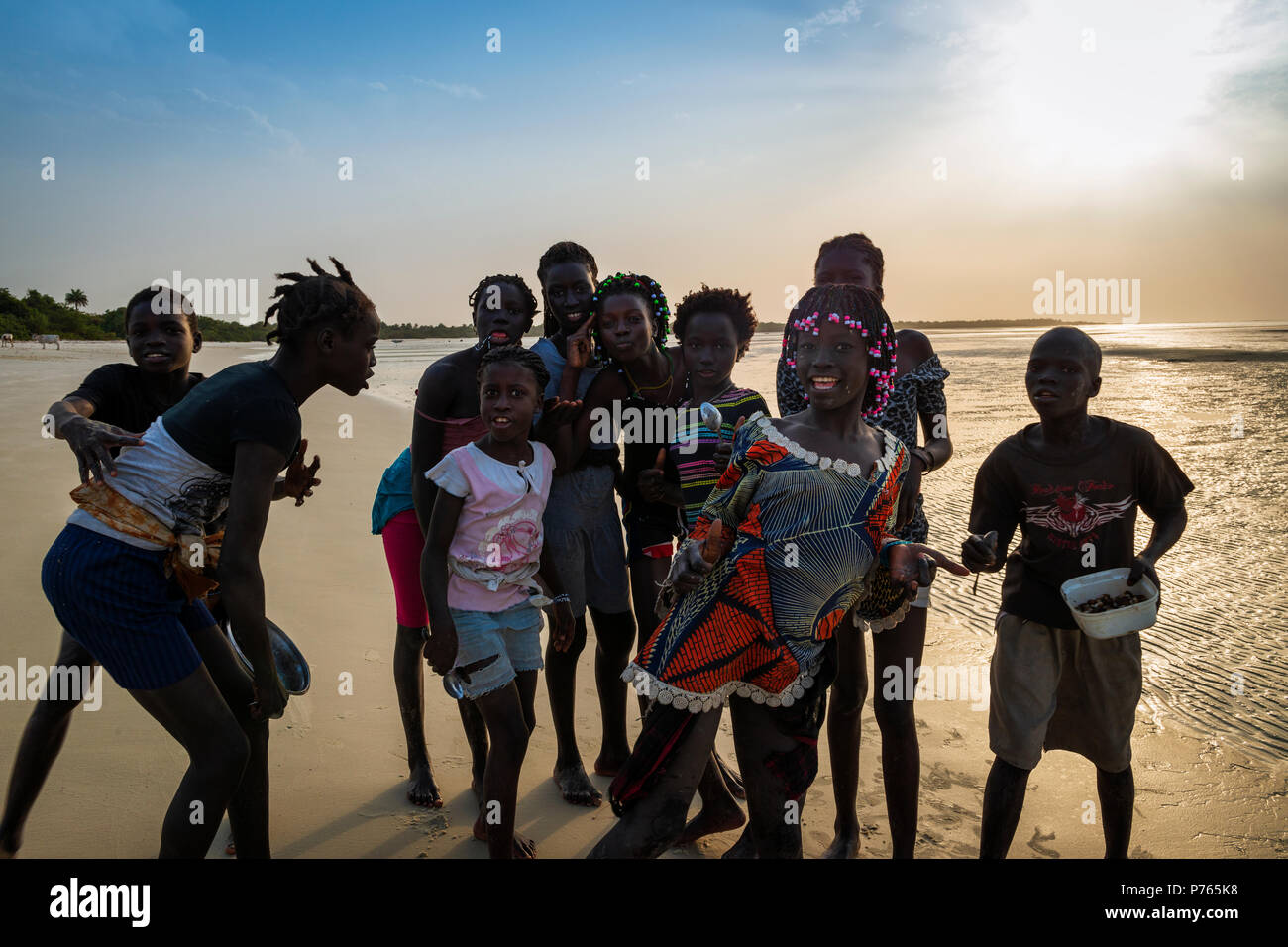 Bijagos hi-res stock photography and images - Alamy