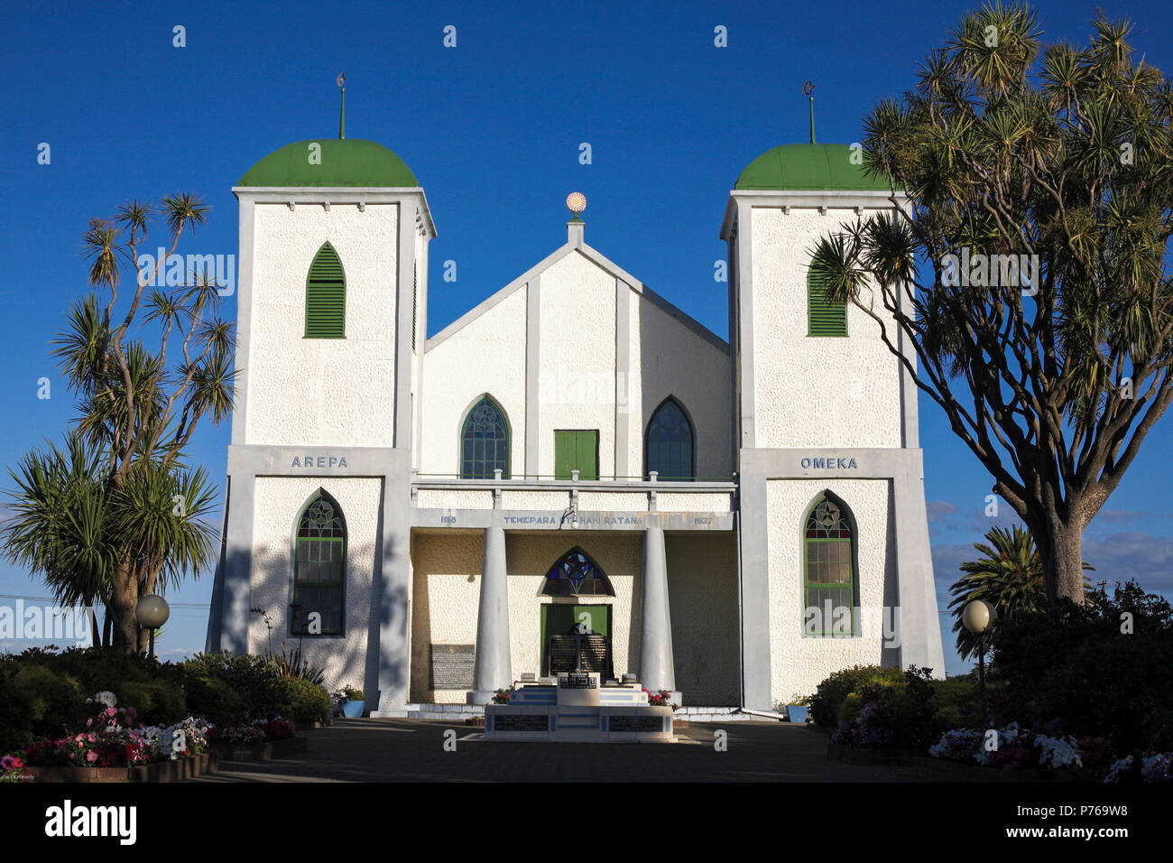 Ratana church hi-res stock photography and images - Alamy