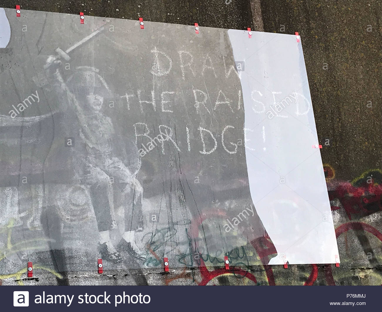 Draw The Raised Bridge Stock Photos & Draw The Raised Bridge Stock ...