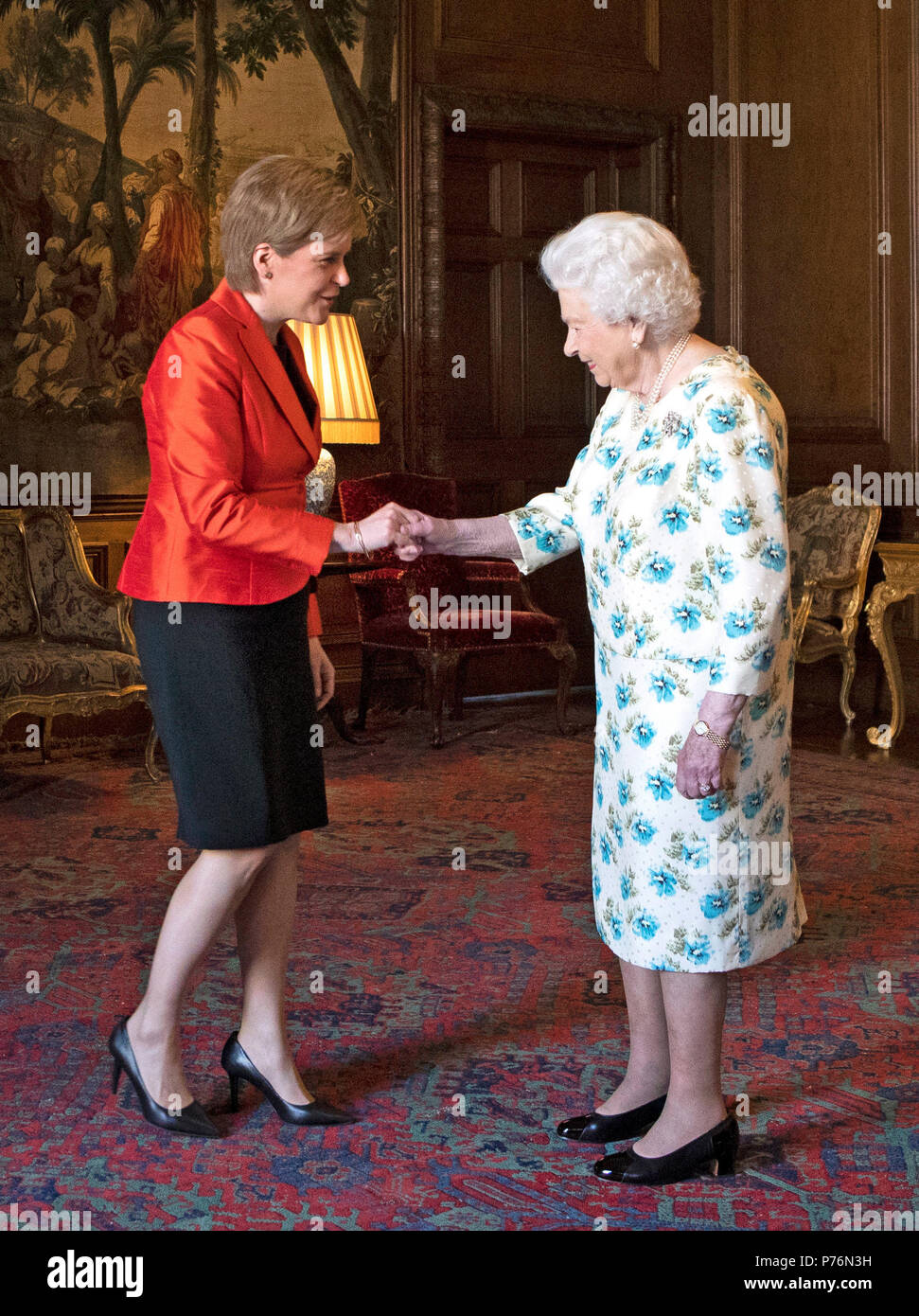 Queen scotlands first minister hi-res stock photography and images - Alamy