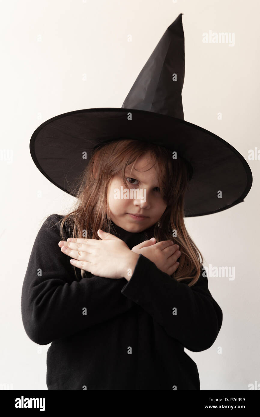 Angry child hat hi-res stock photography and images - Alamy