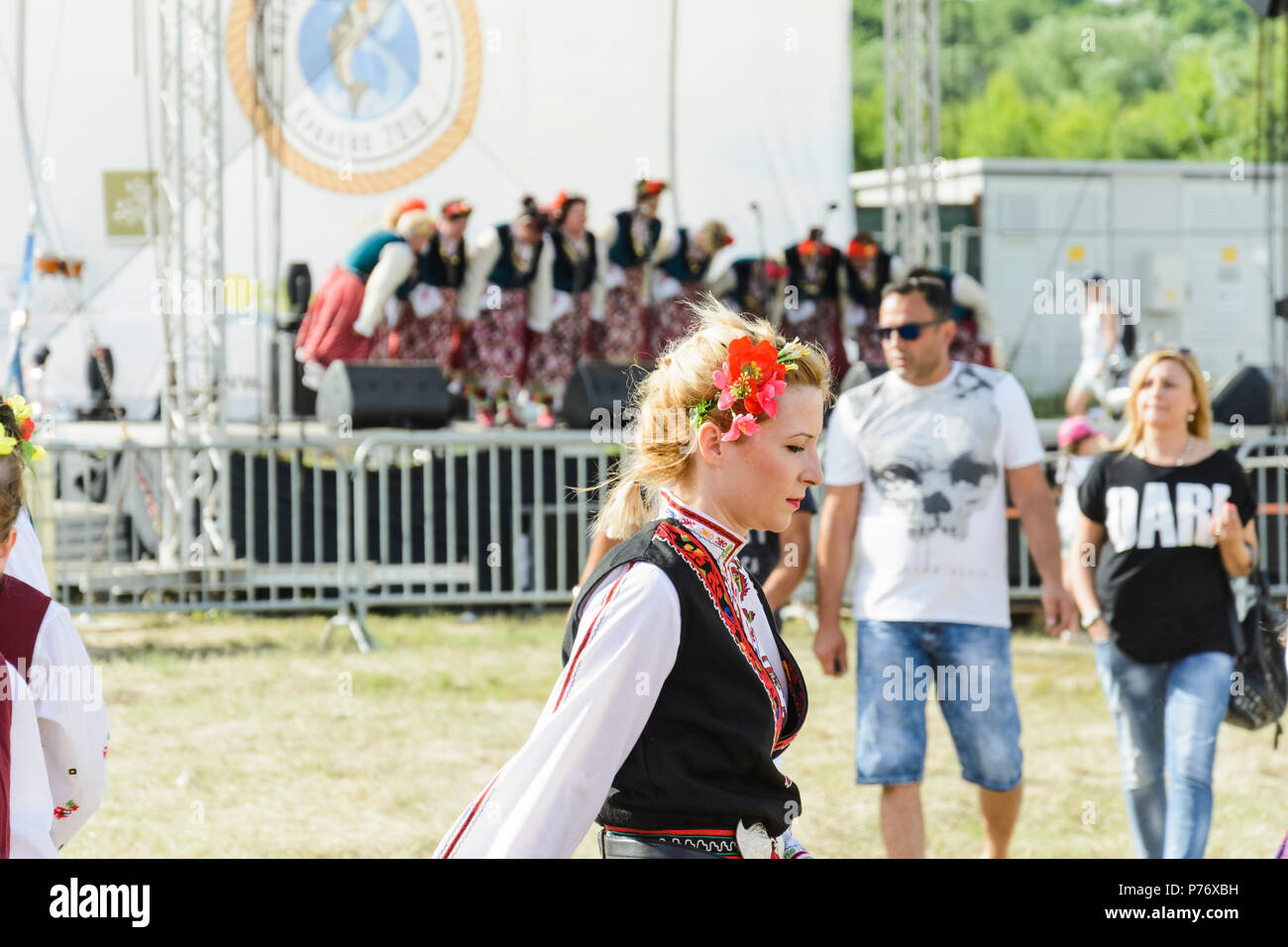 Bulgaria traditional dress hi-res stock photography and images - Alamy