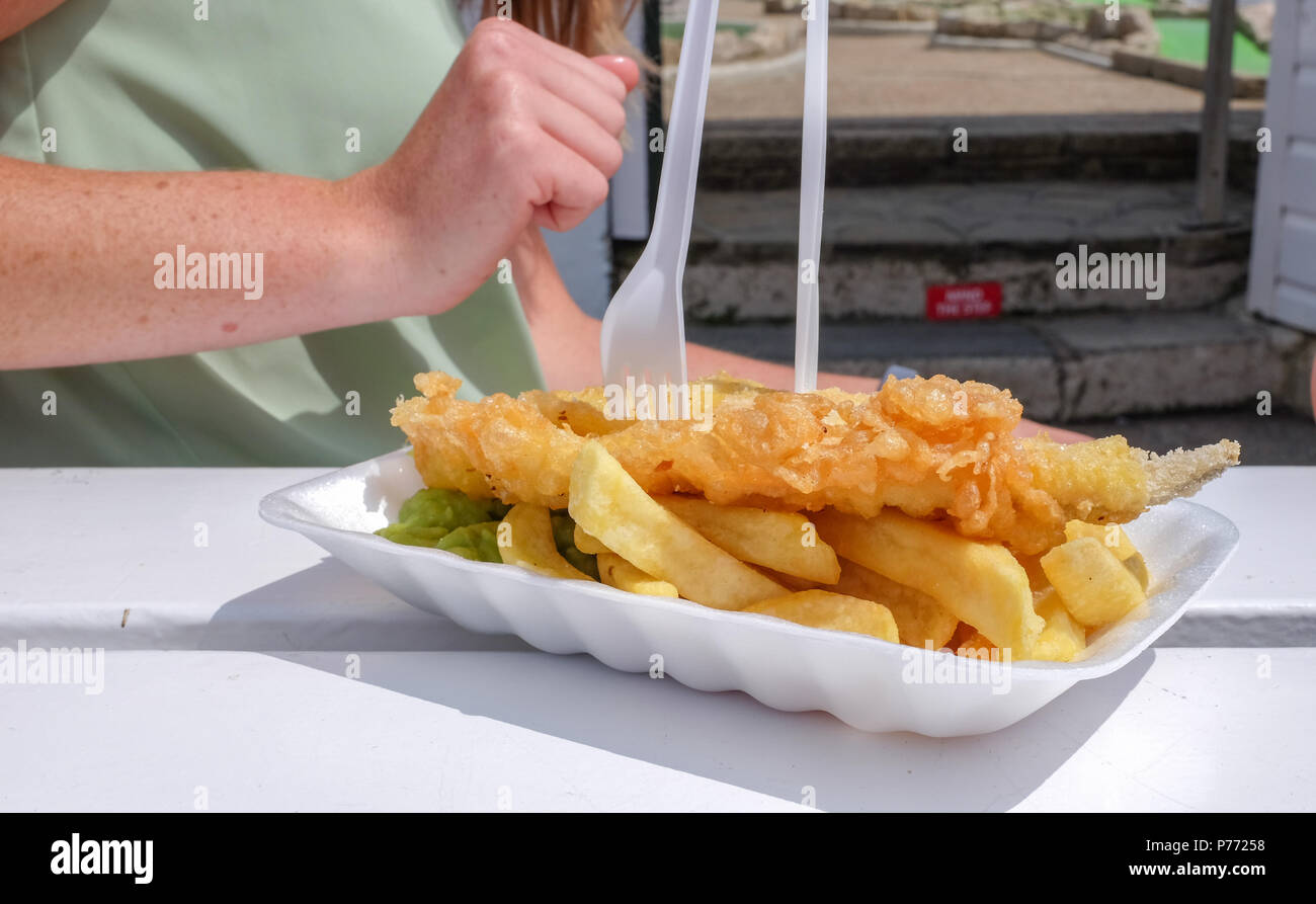 Brighton seafront fish and chips hi-res stock photography and images ...
