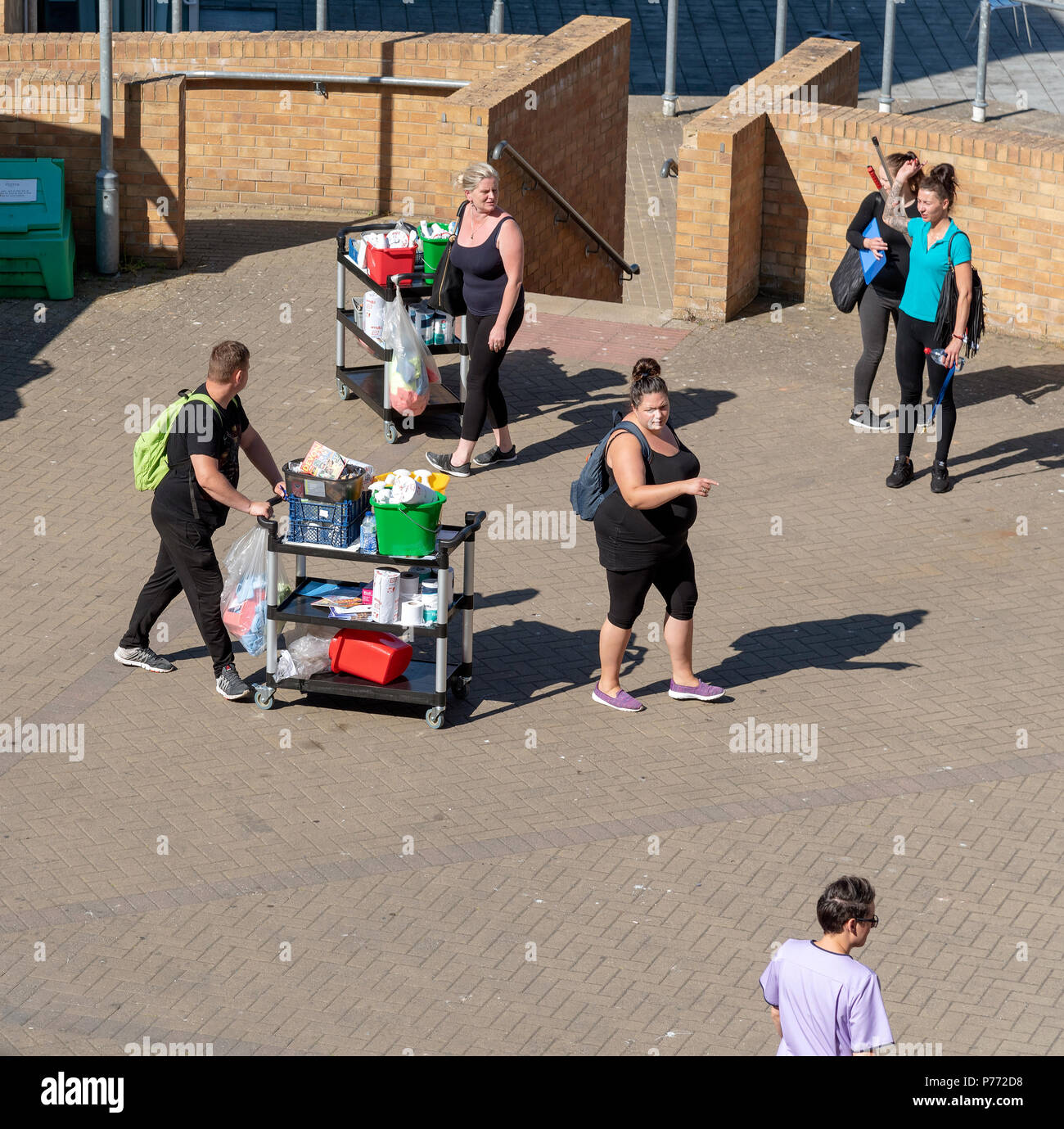Housekeeping staff hi-res stock photography and images - Alamy