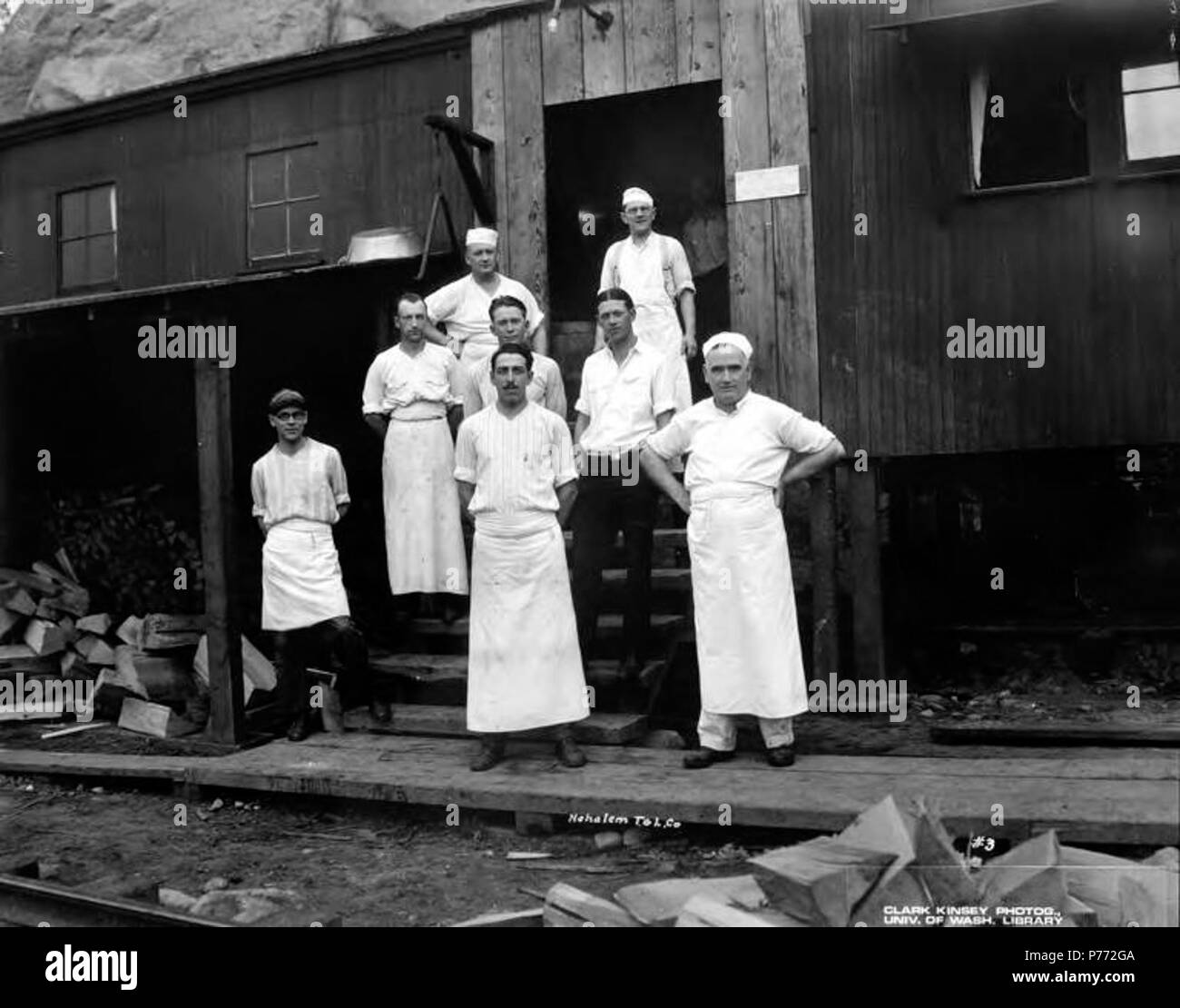 Industry workers 1920s hi-res stock photography and images - Alamy