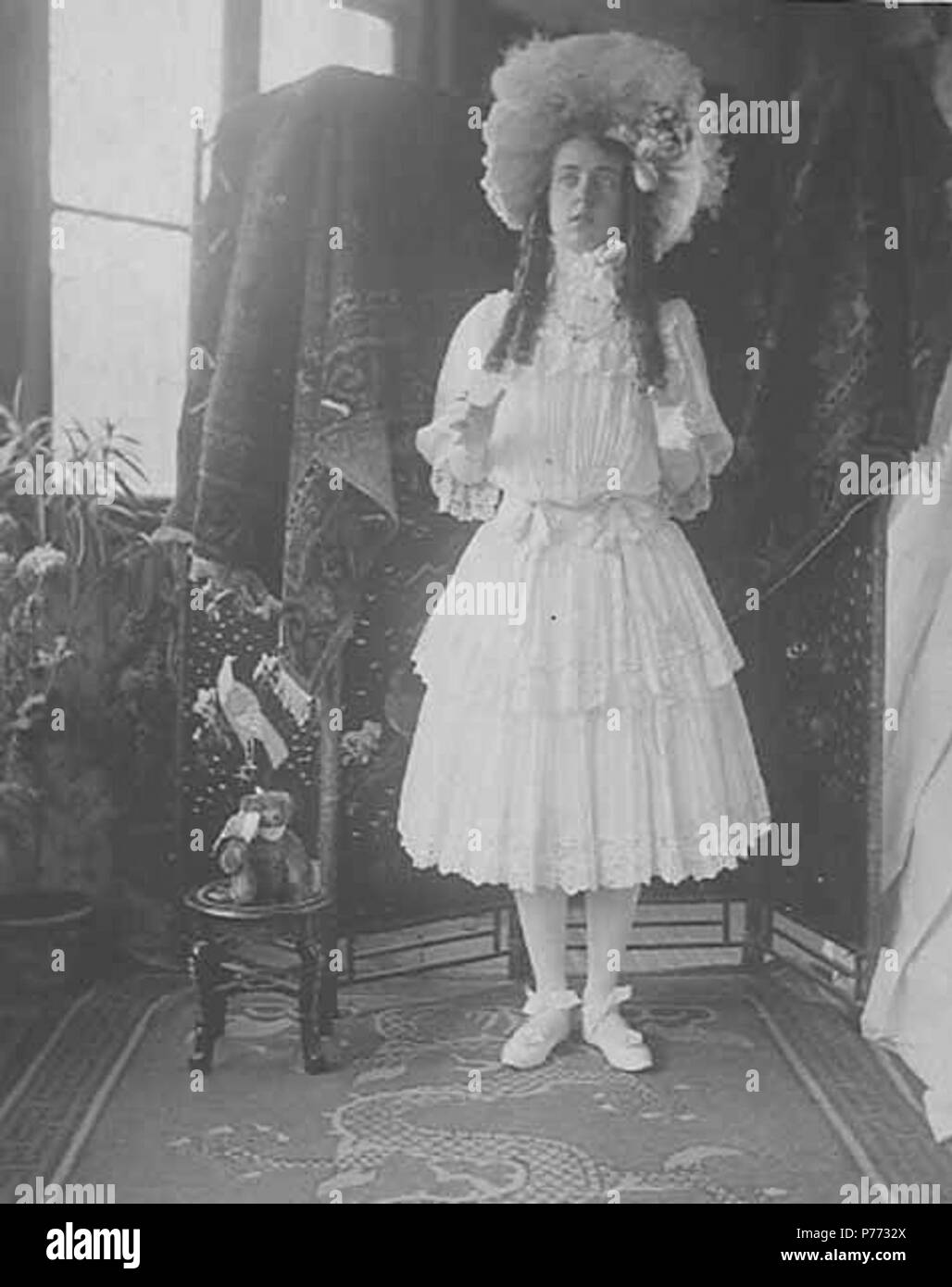 Pantomime doll Black and White Stock Photos & Images - Alamy