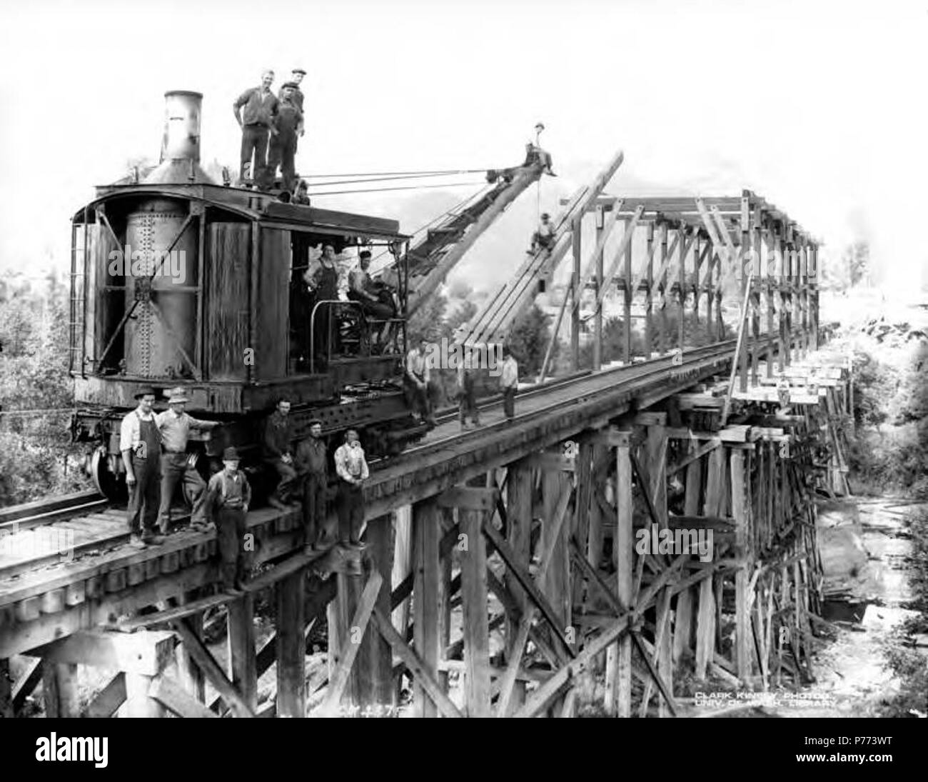 Locomotive crane hi-res stock photography and images - Alamy