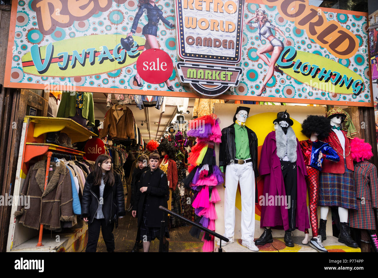 Camden market clothes vintage hi-res stock photography and images - Alamy