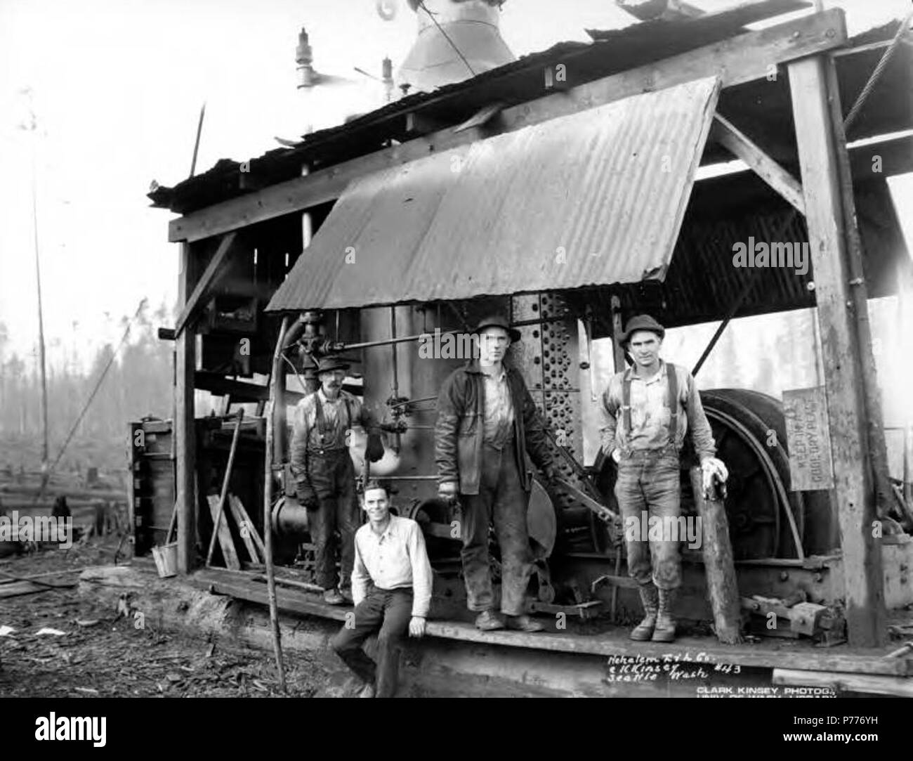 Logging in oregon Black and White Stock Photos & Images - Alamy