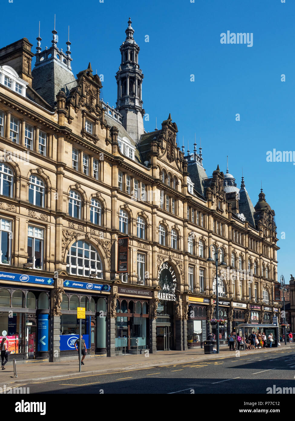 Leeds city markets hi-res stock photography and images - Alamy