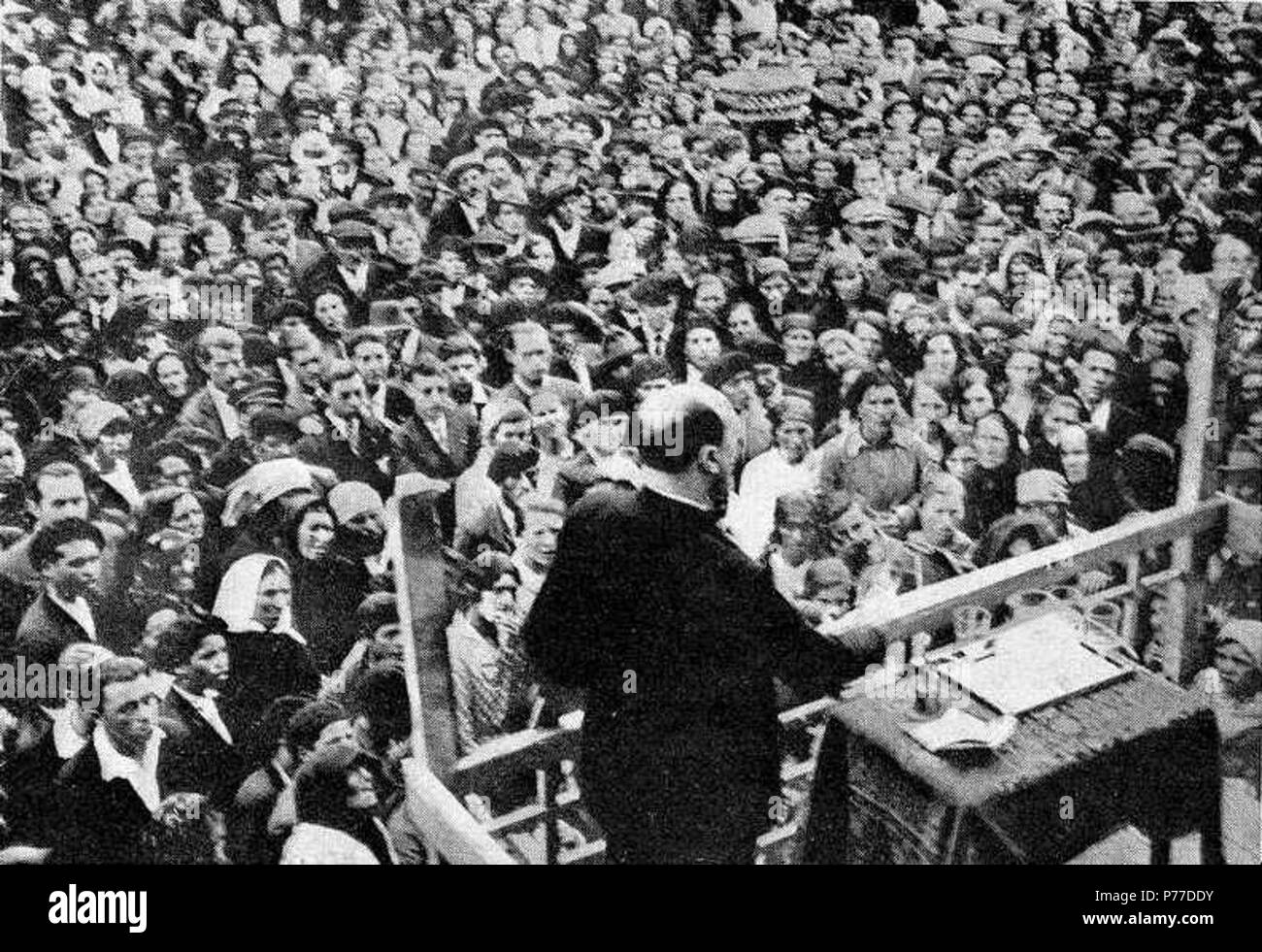 Mitin cultural hi-res stock photography and images - Alamy