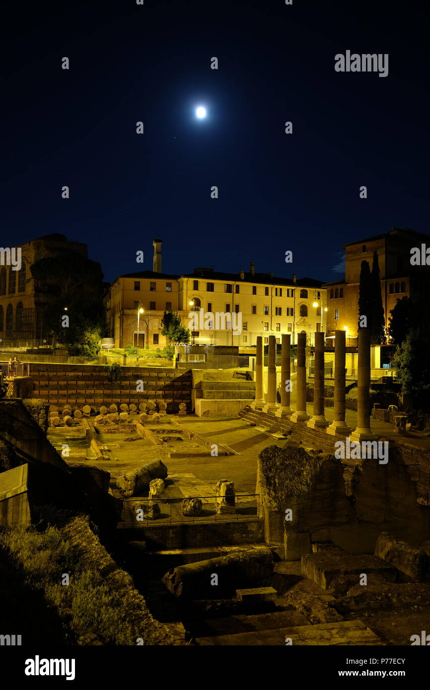 Roman Forum with full moon in Rome, Italy Stock Photo - Alamy
