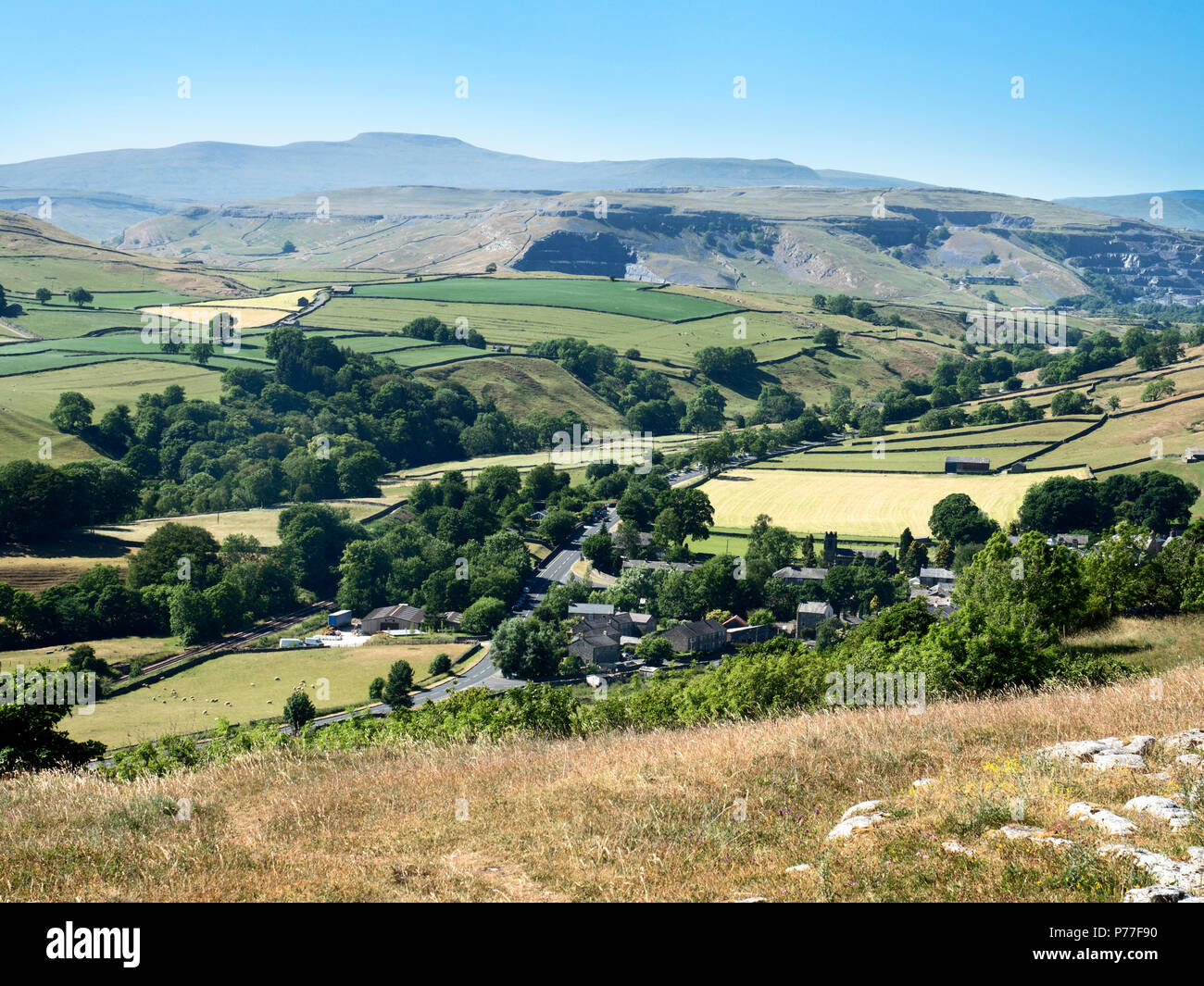 Ribblesdale village hi-res stock photography and images - Alamy