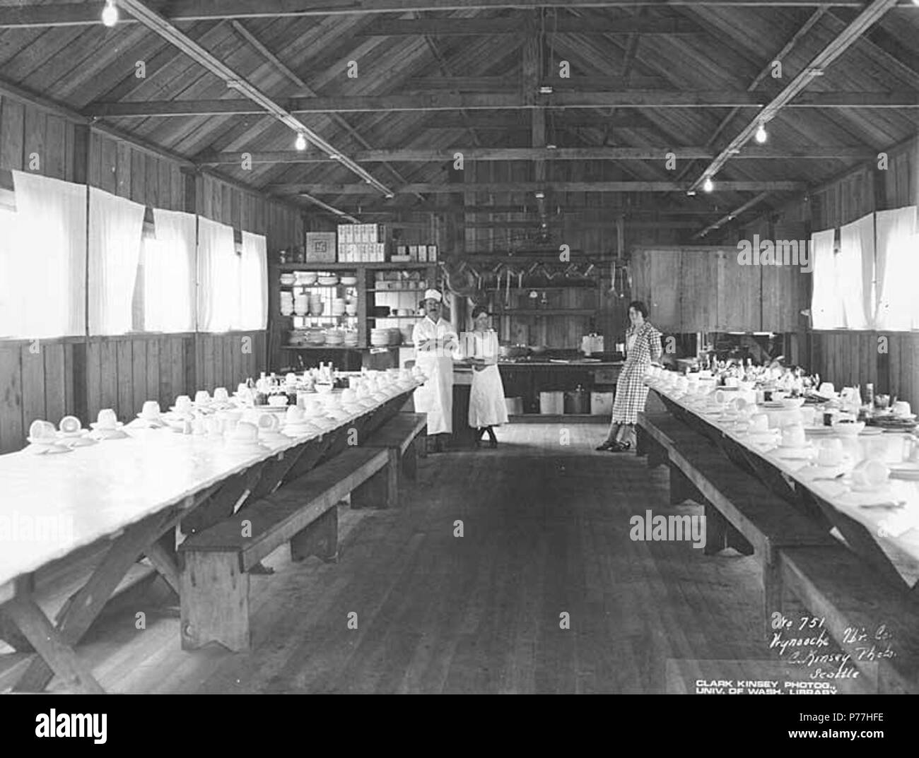Timber settings Black and White Stock Photos & Images - Alamy