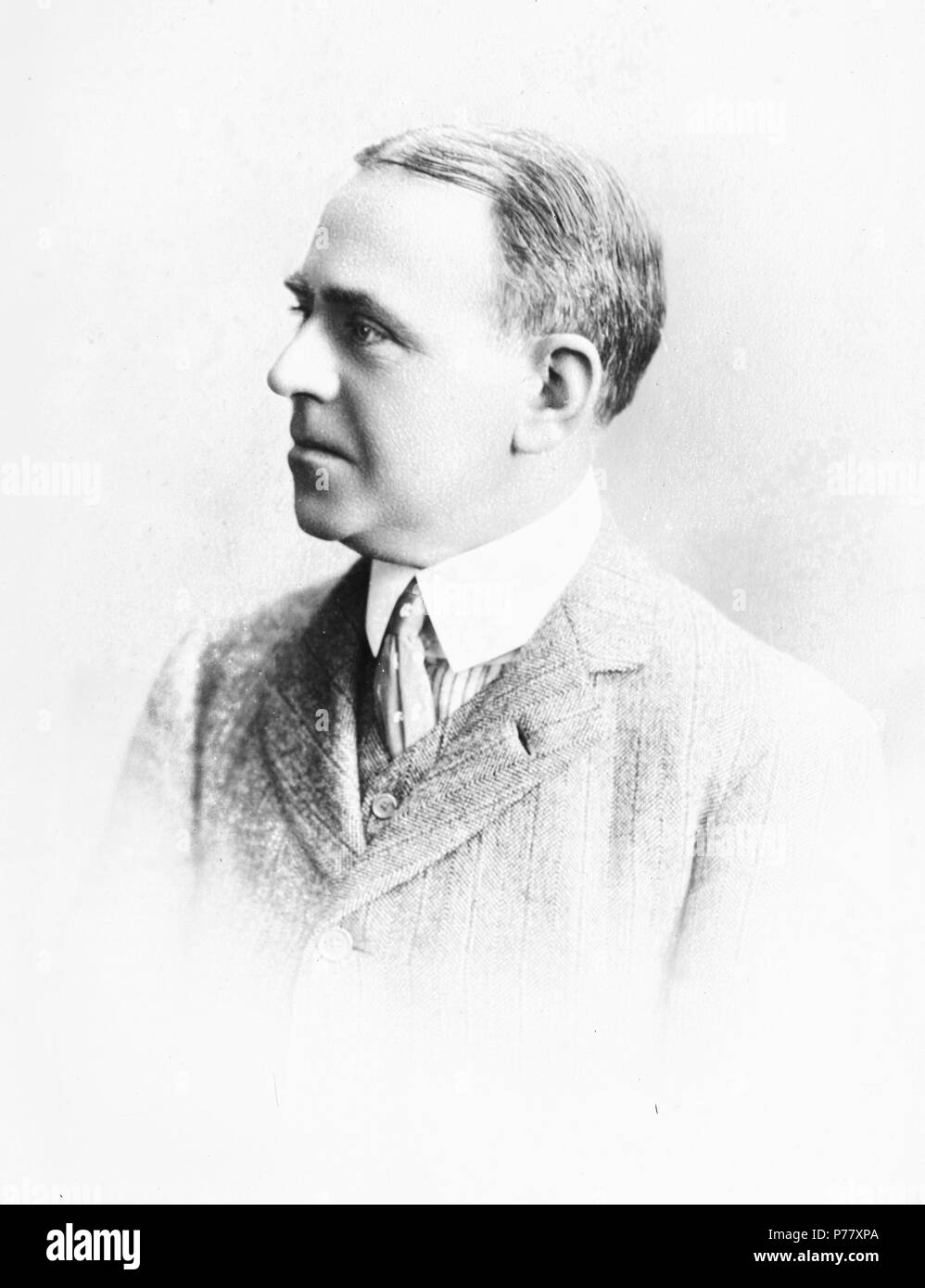 E phillips oppenheim hi-res stock photography and images - Alamy