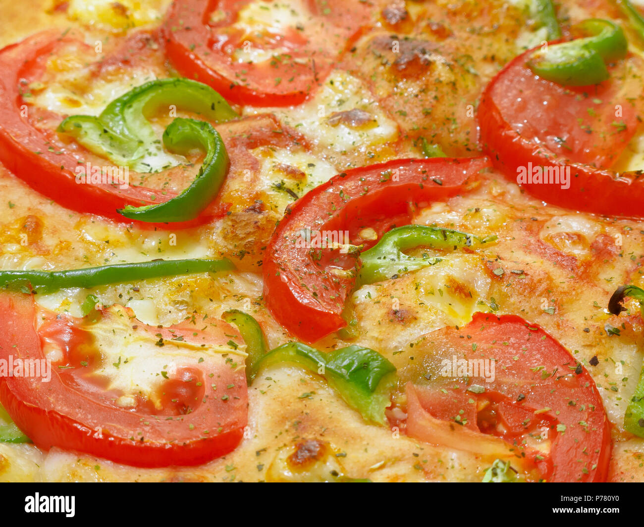 Margerita pizza hi-res stock photography and images - Alamy