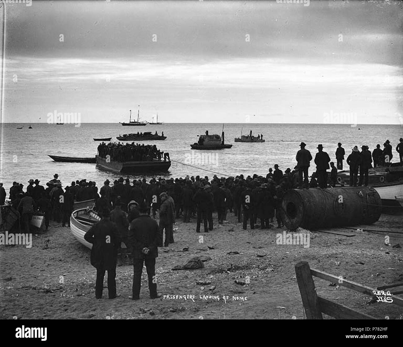 Nome alaska 1900 hi-res stock photography and images - Alamy