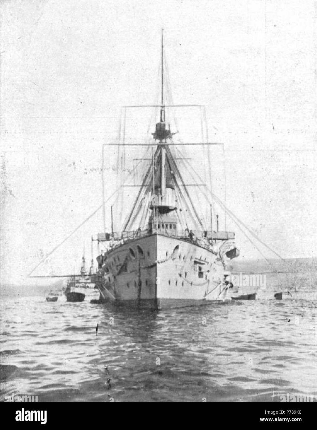 37 HMS Duncan 1914 Stock Photo - Alamy