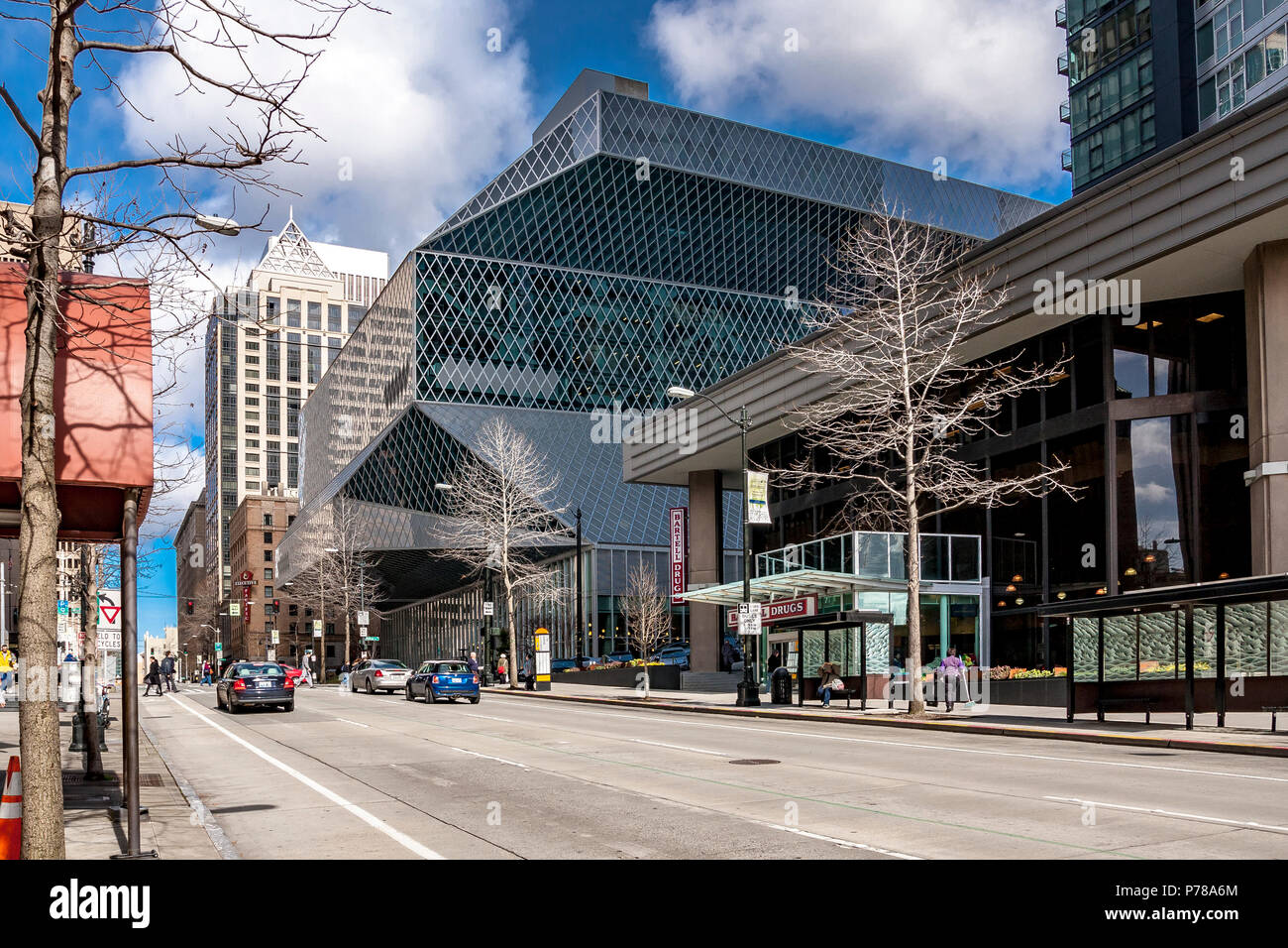 Seattle central library exterior hi-res stock photography and images ...