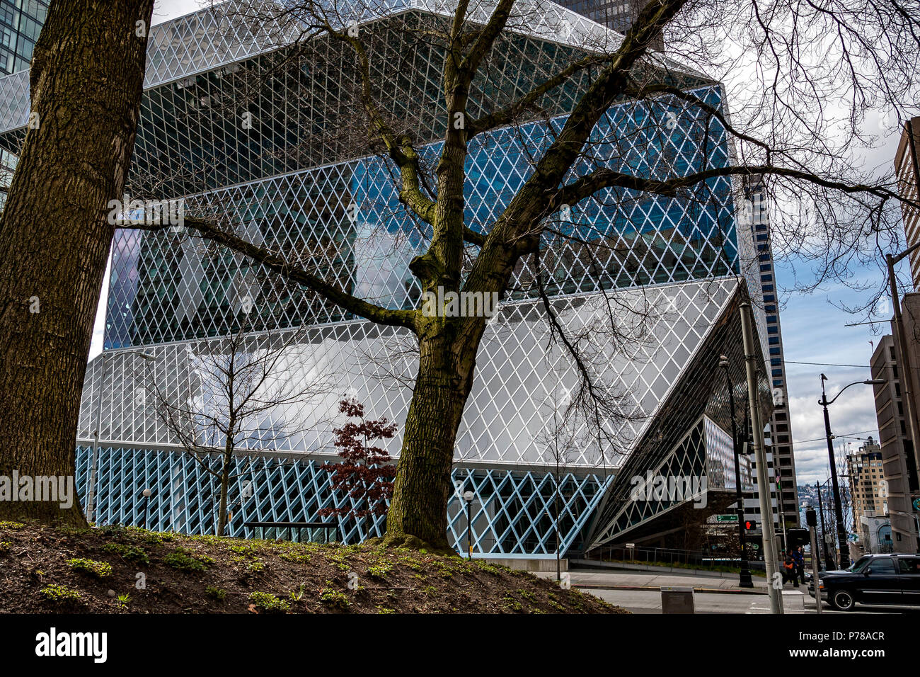 Seattle Central Library , the flagship library of the Seattle Public ...