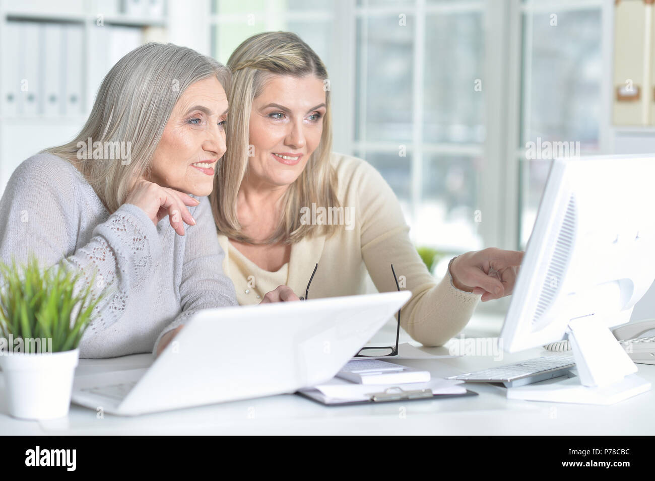 Computer corporate hi-res stock photography and images - Alamy