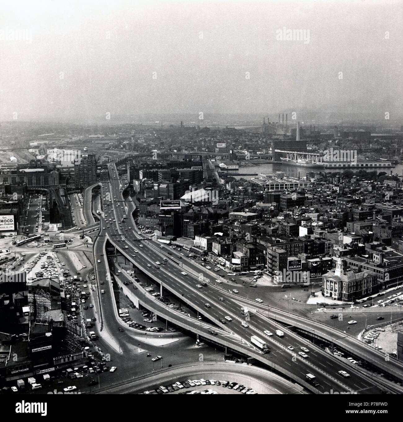 Estados Unidos de América. Boston. Vista aérea. Años 1950 Stock Photo ...