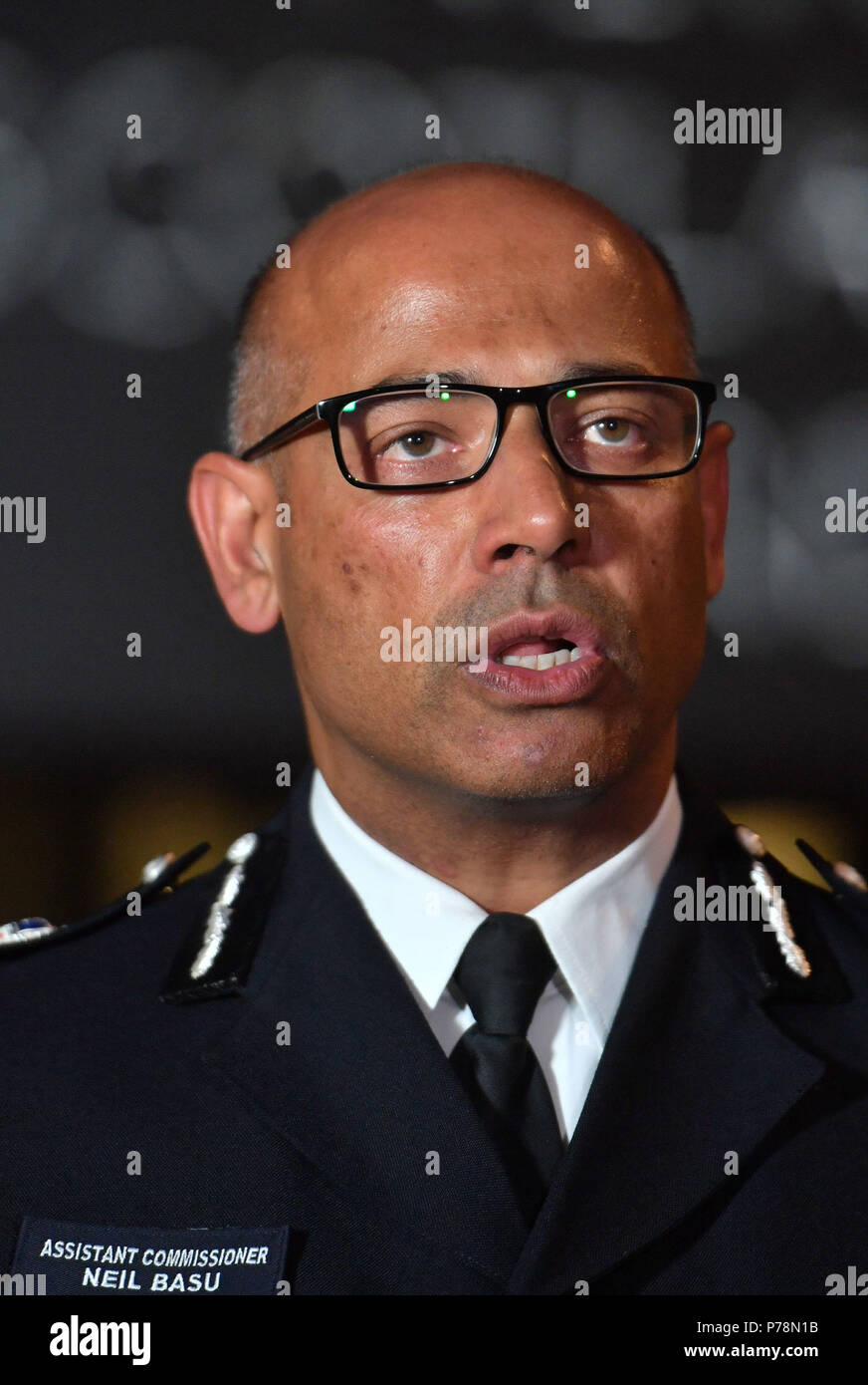 Uks head of counter terrorism policing neil basu hi-res stock ...