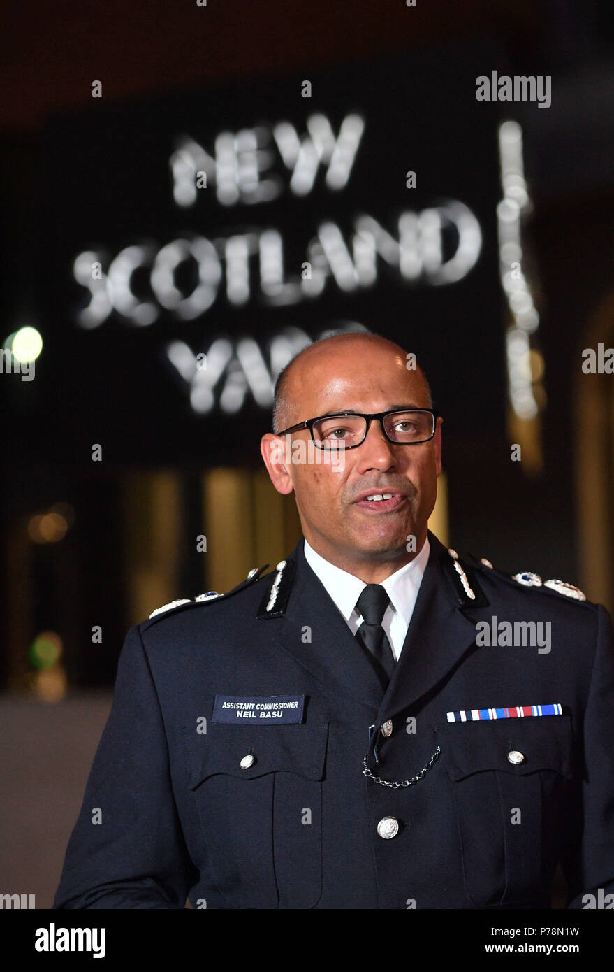 Uks head of counter terrorism policing neil basu hi-res stock ...