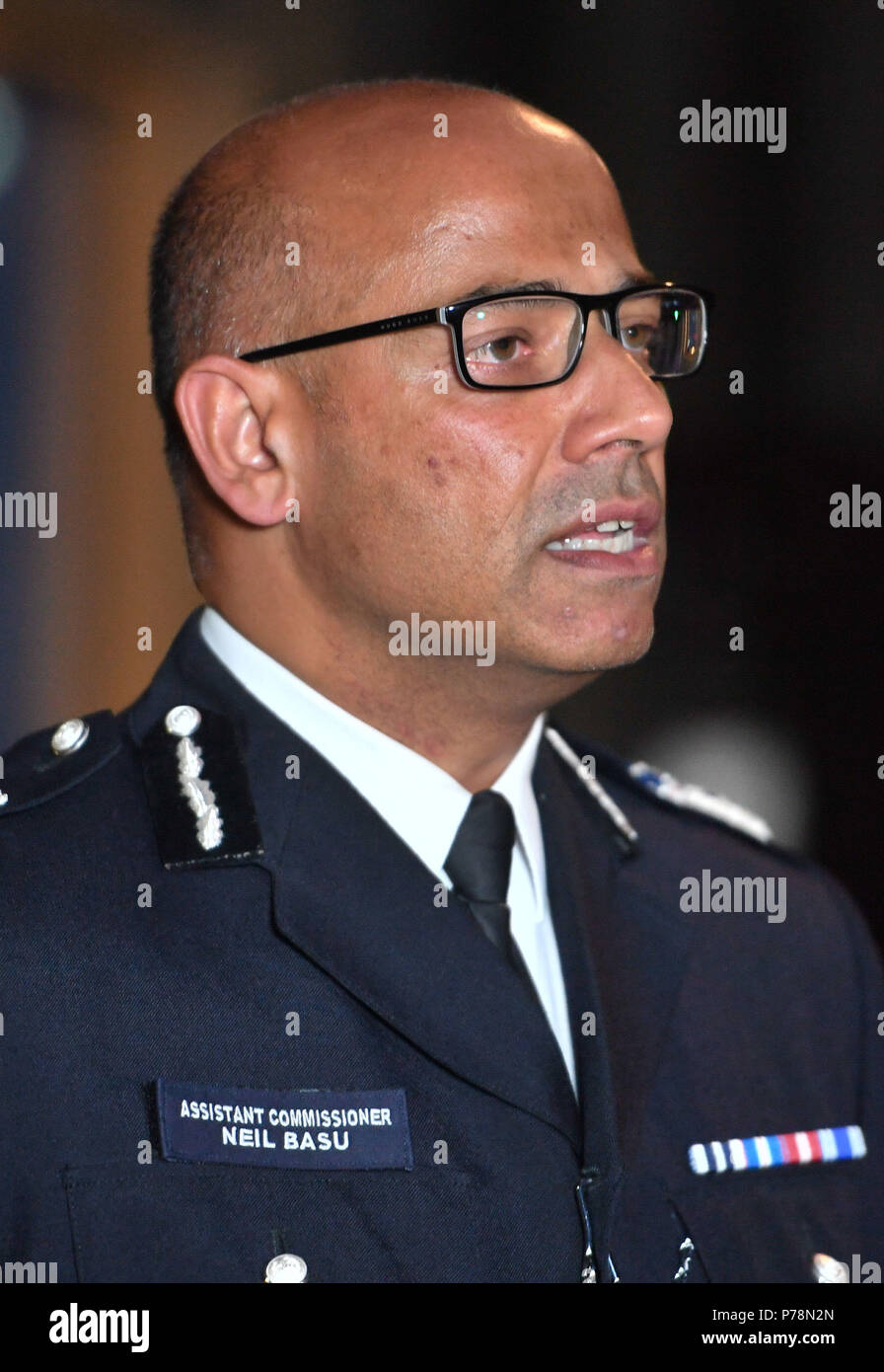 Uks head counter terrorism policing neil basu hi-res stock photography ...
