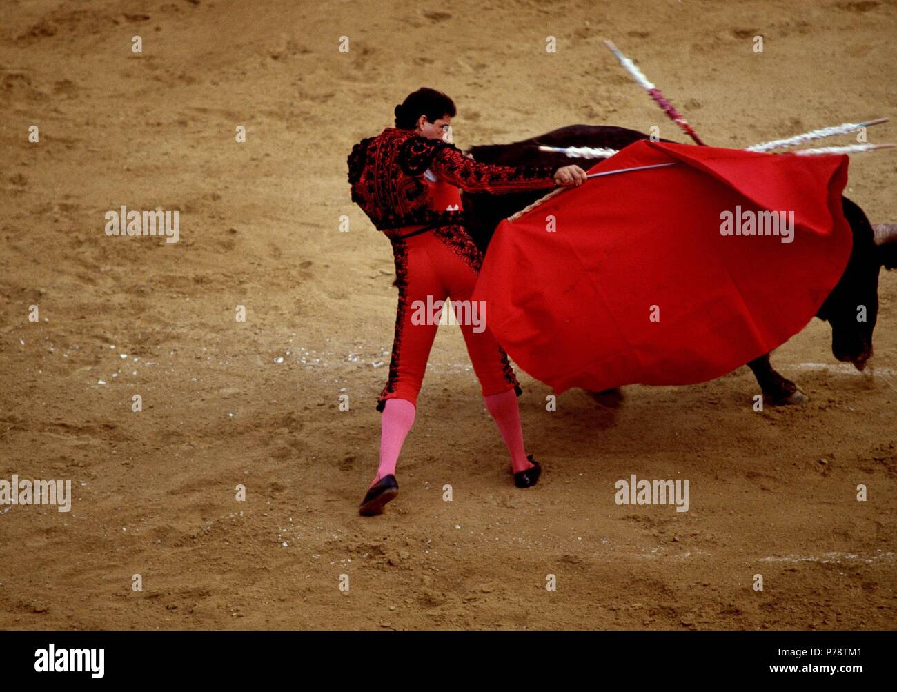 PACO OJEDA MATADOR DE TOROS ESPAÑOL . SANLUCAR 1955 Stock Photo - Alamy