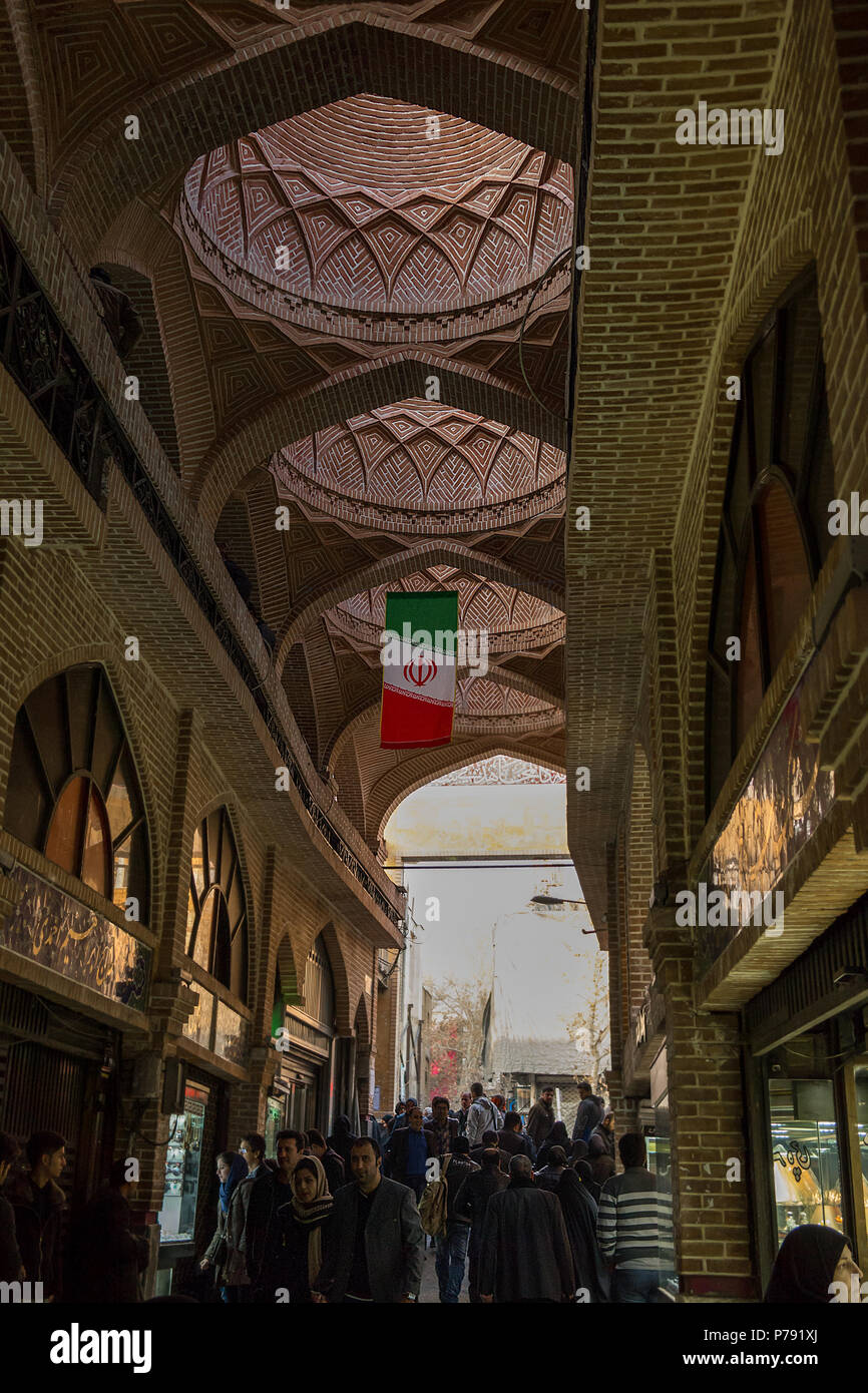 Entrance to the busy and popular covered Grand Bazaar of Tehran, Iran ...