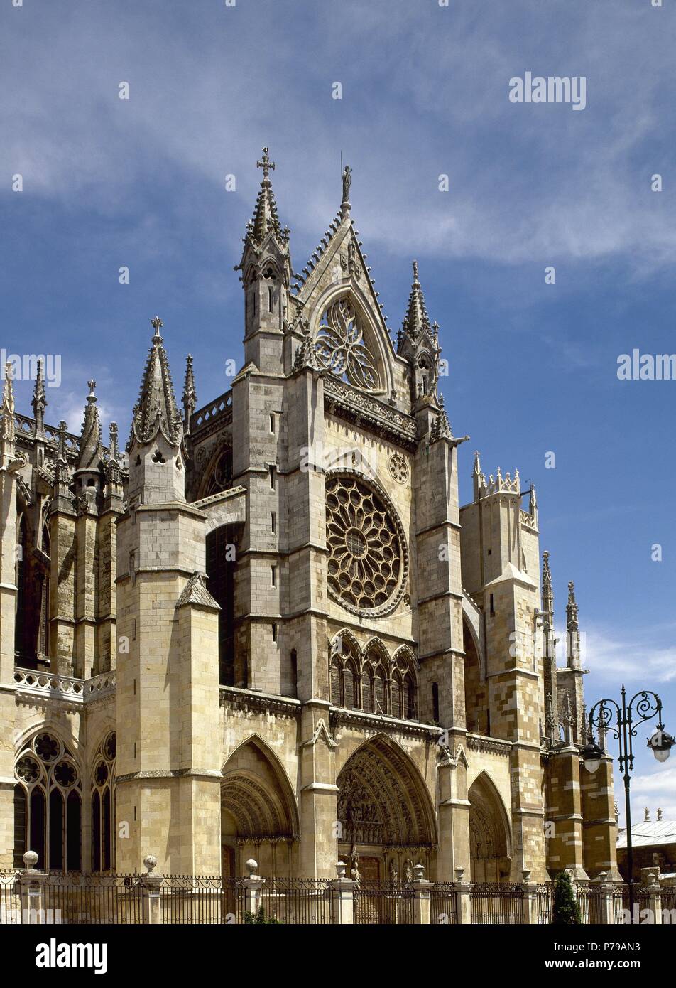 Spain. Leon. Gothic cathedral. 13th-14th centuries. Facade Stock Photo ...