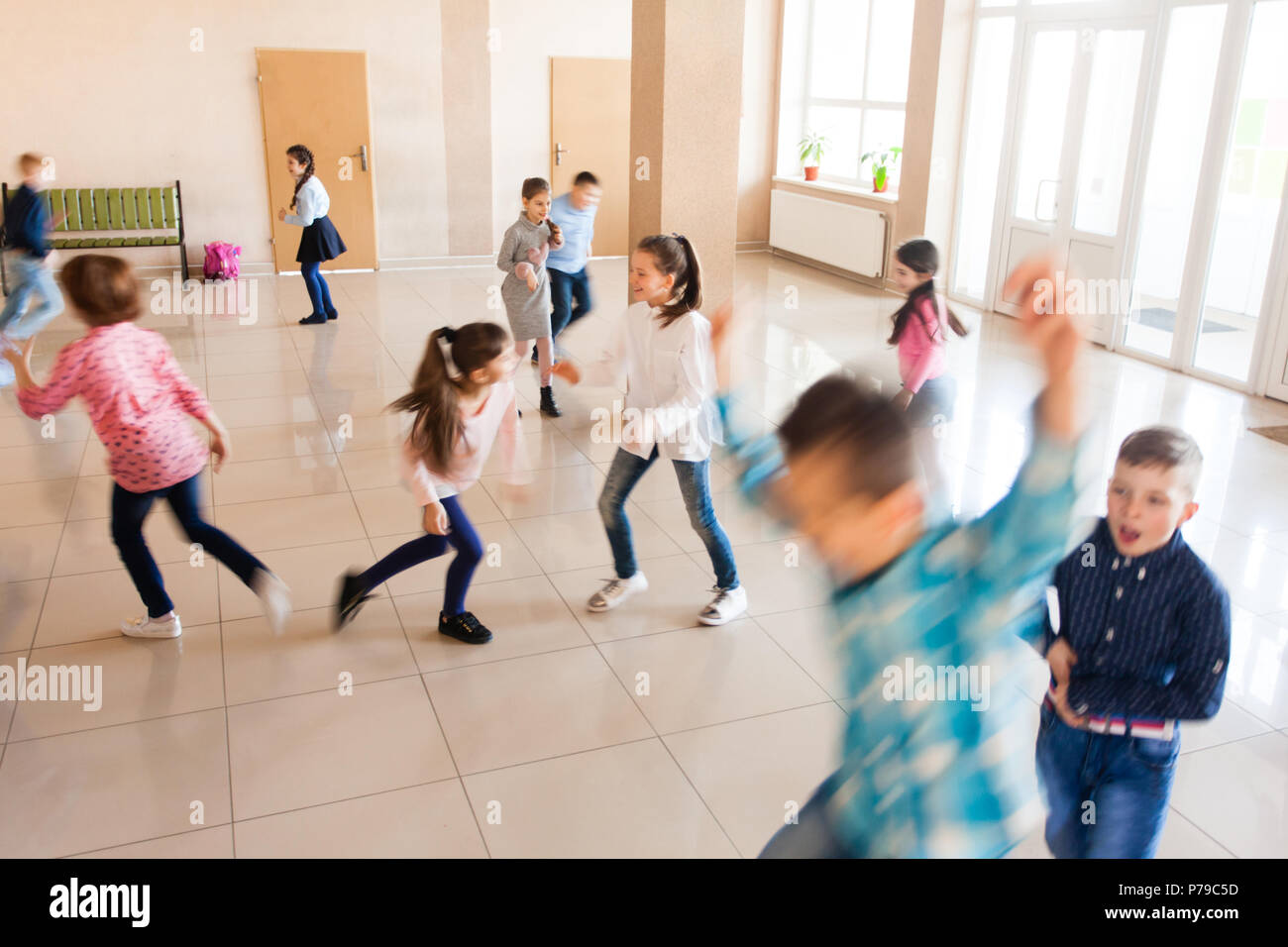 Children play during break school hi-res stock photography and images ...