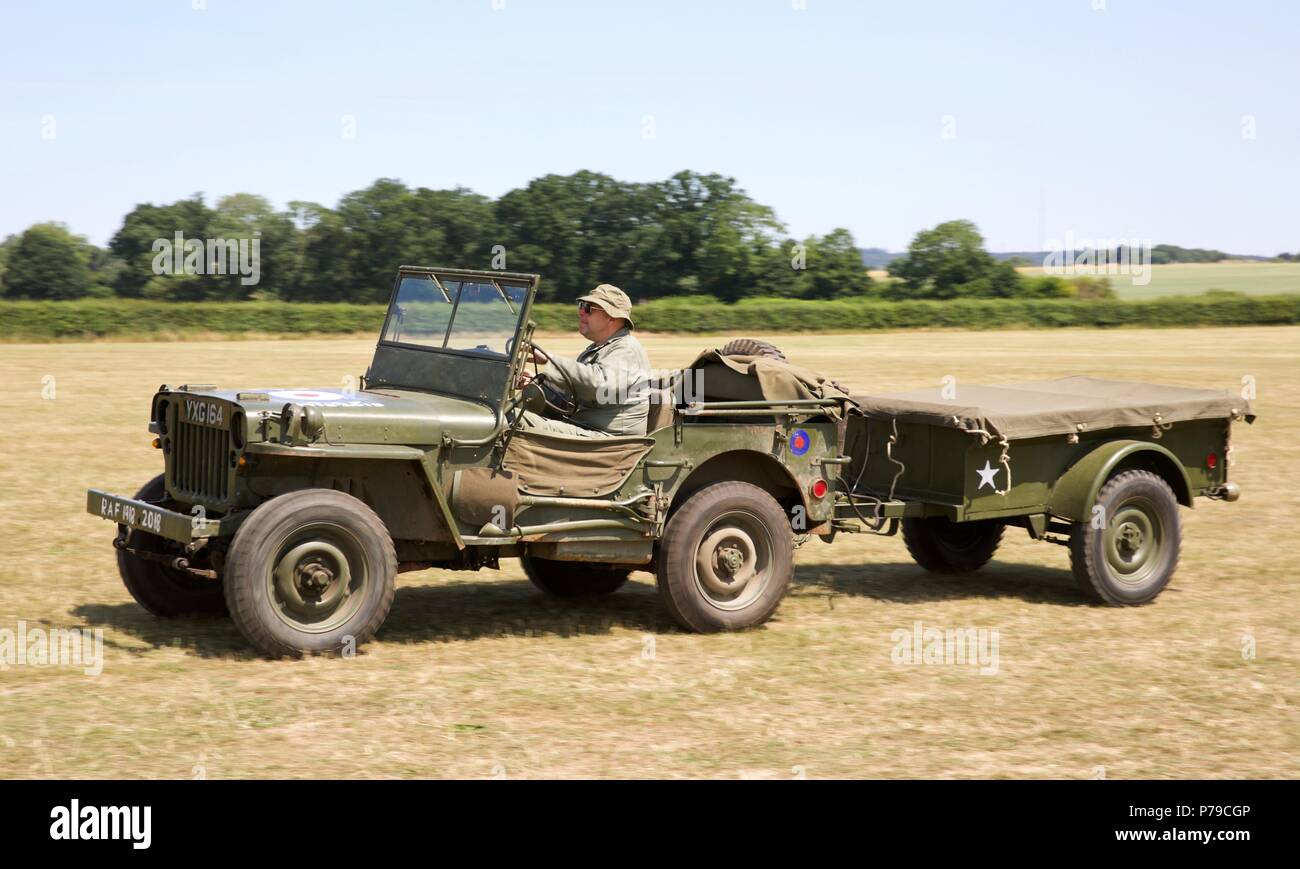 Ww2 willys jeep hi-res stock photography and images - Alamy