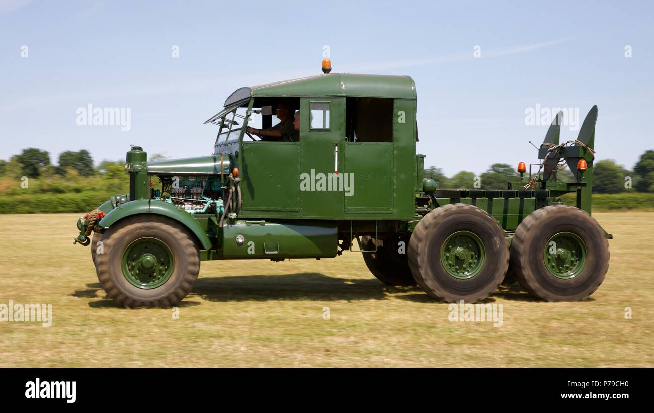 Scammell truck hi-res stock photography and images - Alamy