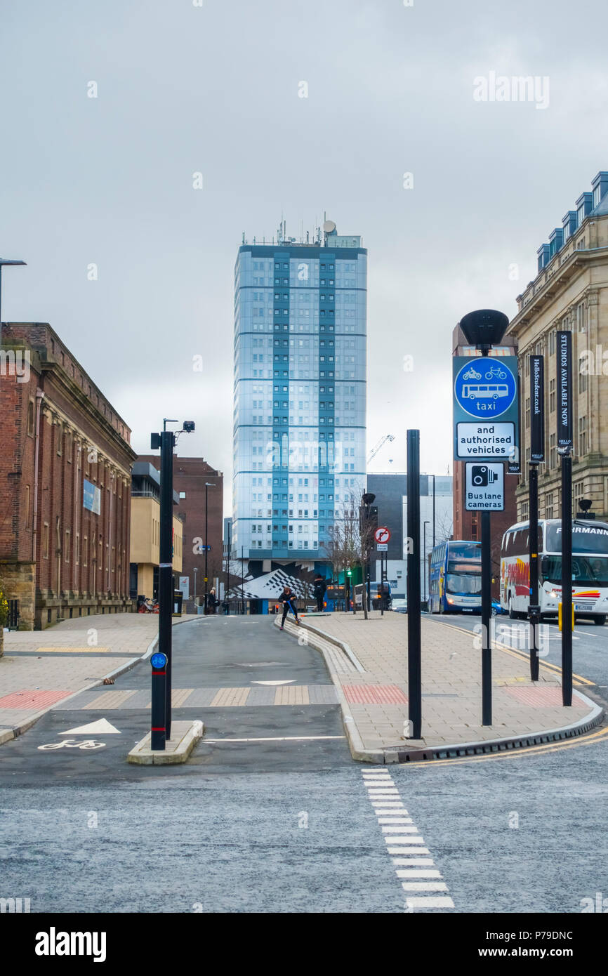 Tower block newcastle upon tyne hi-res stock photography and images - Alamy