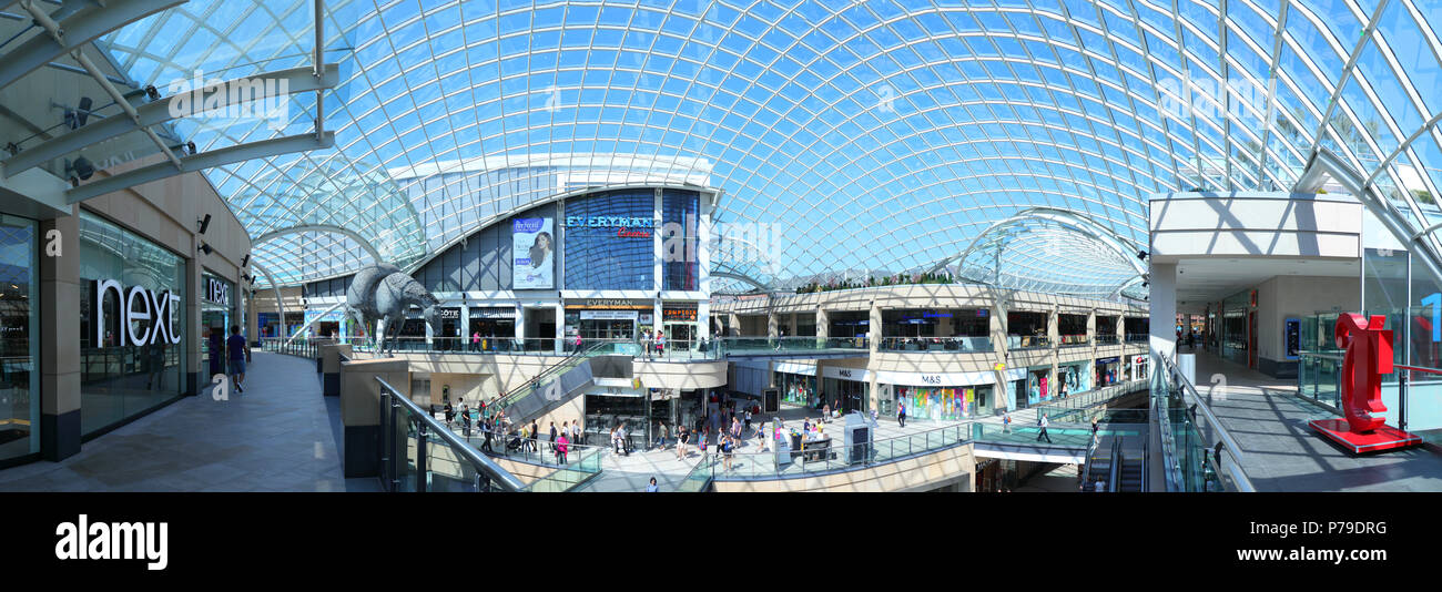 Trinity Leeds Shopping Centre panorama Stock Photo - Alamy