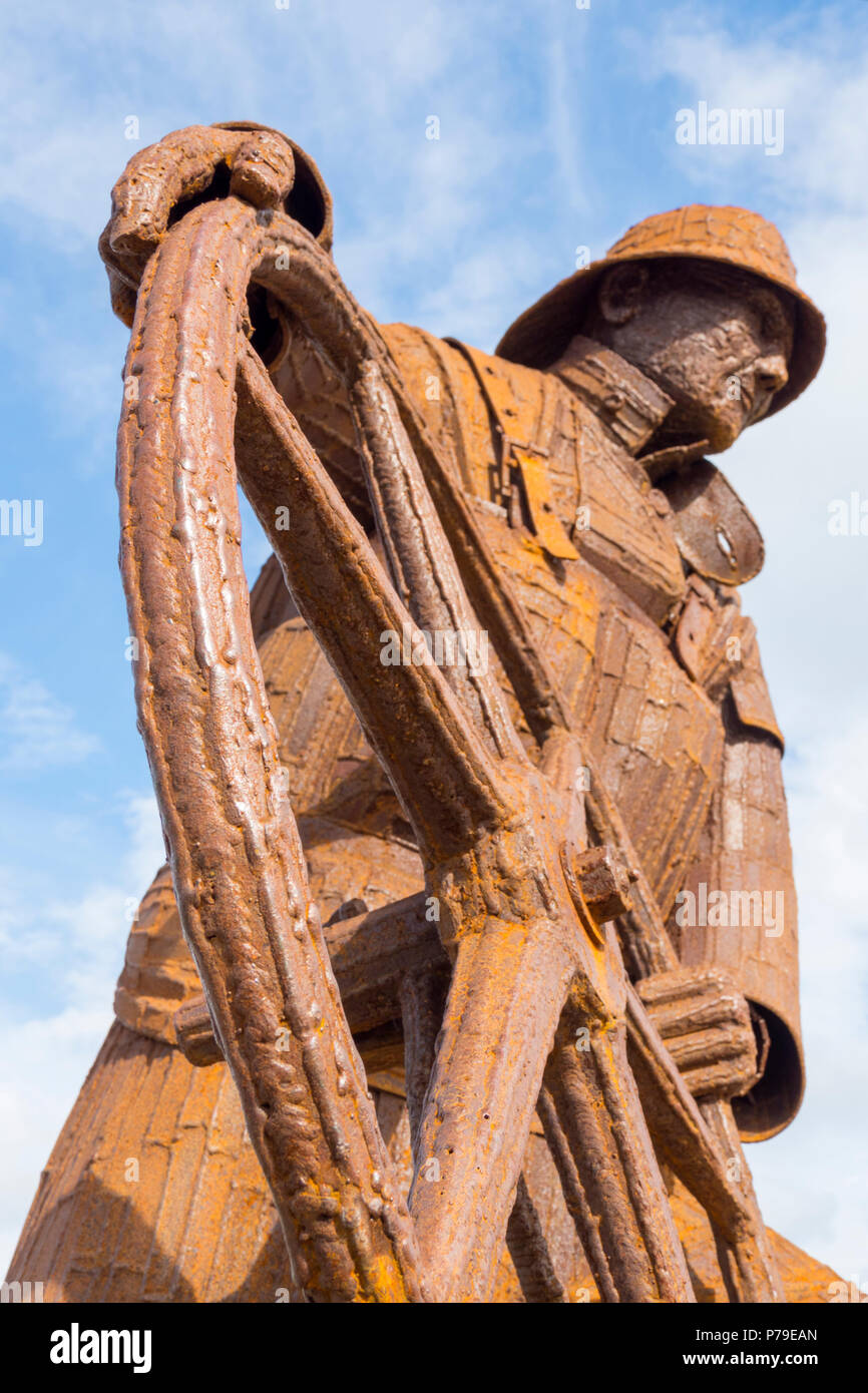 Statue of a Lifeboat Coxswain by Ray Lonsdale at Seaham Harbour Stock ...
