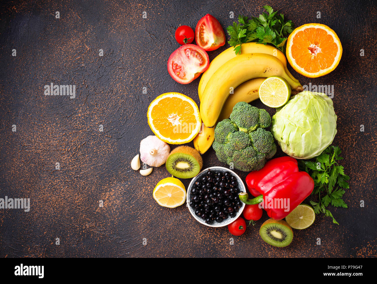 Food containing vitamin C. Healthy eating Stock Photo - Alamy