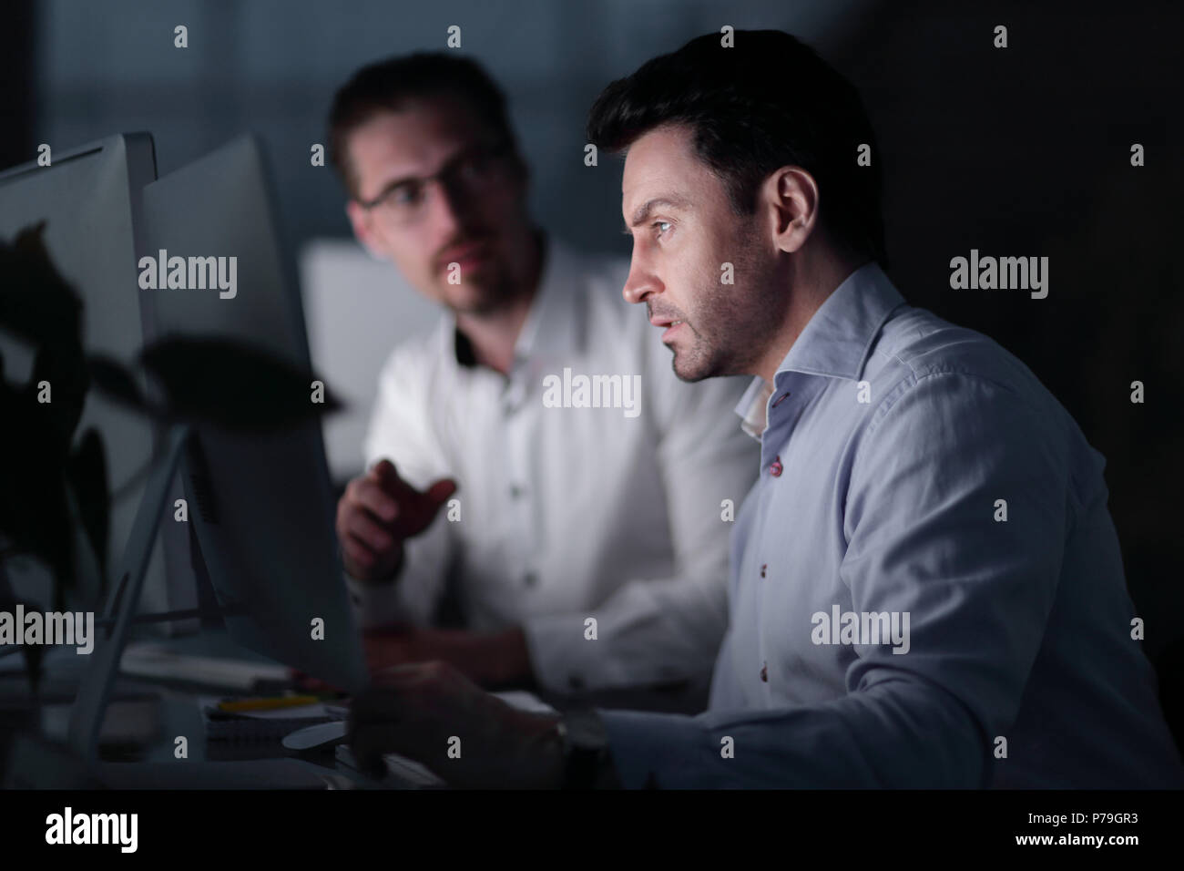 Technology for business hi-res stock photography and images - Alamy