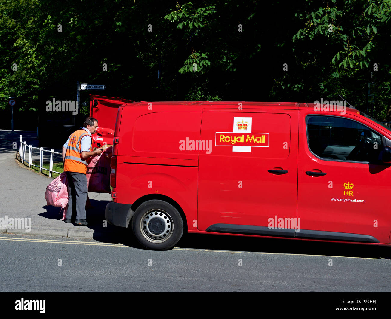 Postman van hi-res stock photography and images - Alamy