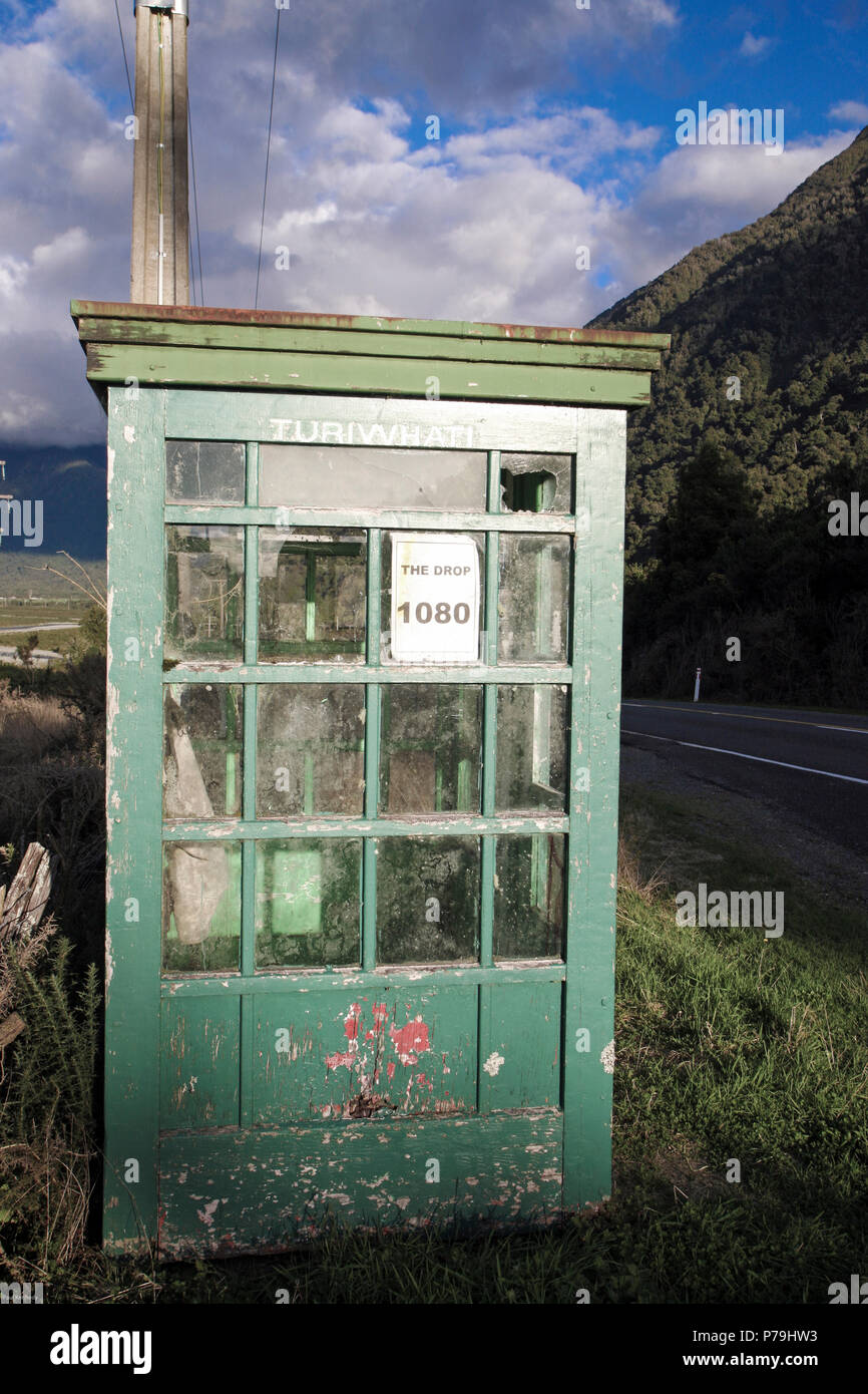 Old phone box a in Turiwhate, West Coast, New Zealand Stock Photo - Alamy