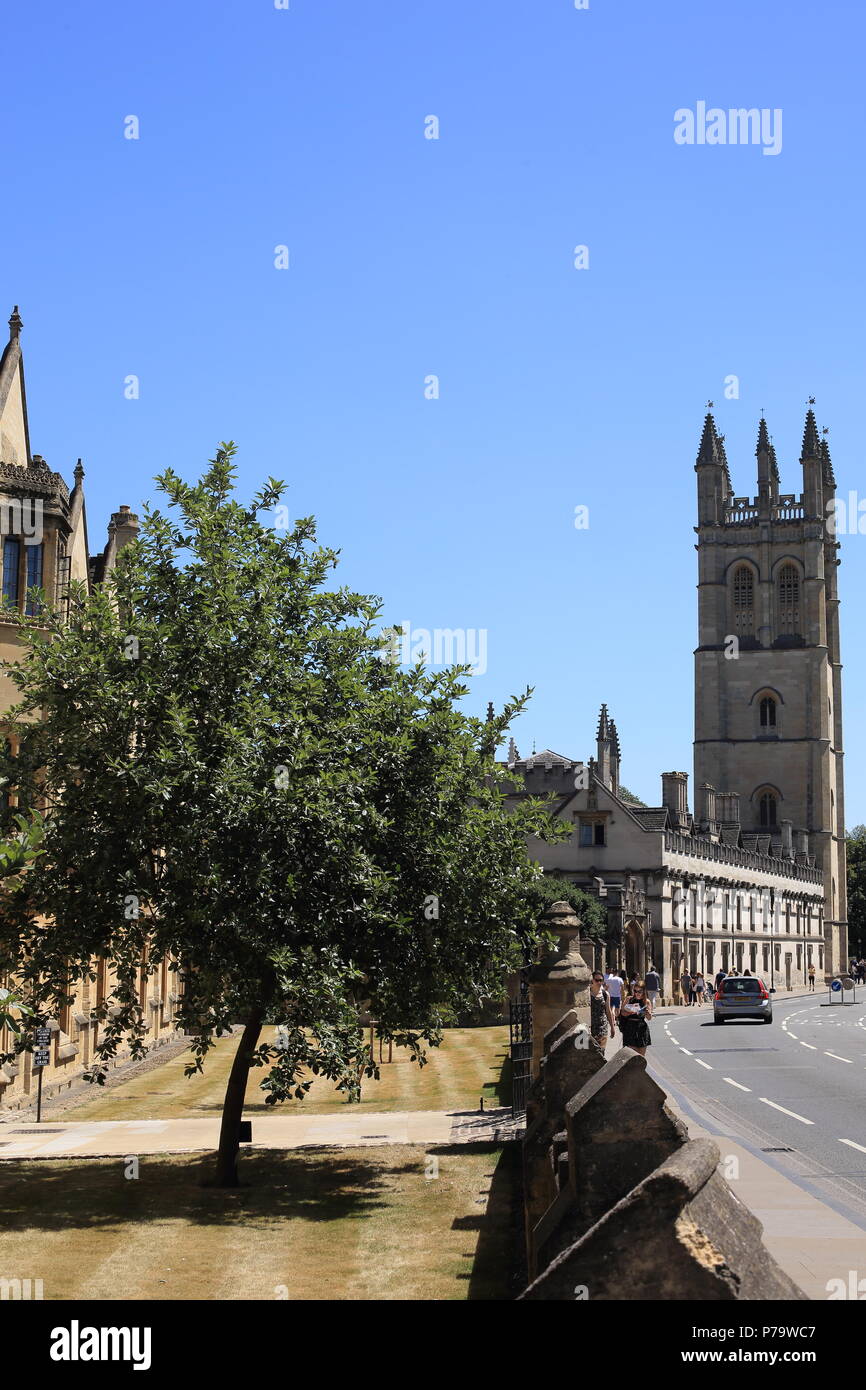 Oxford University Buildings Stock Photo - Alamy